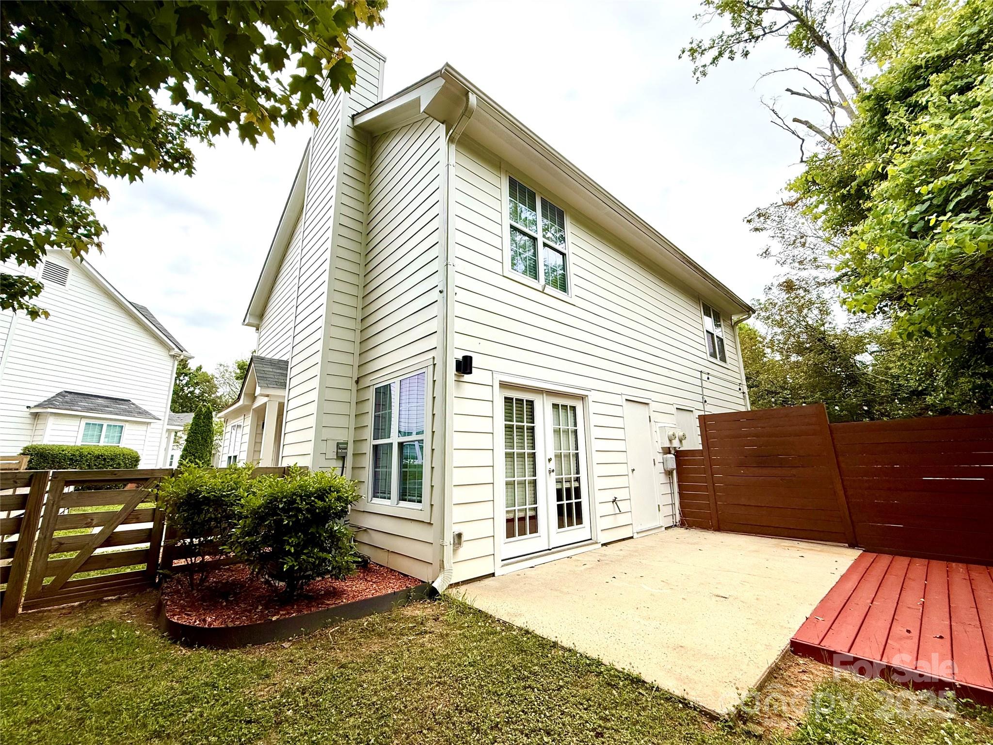 1519 Briar Creek RoadB, Charlotte, NC - photo 27 of 33