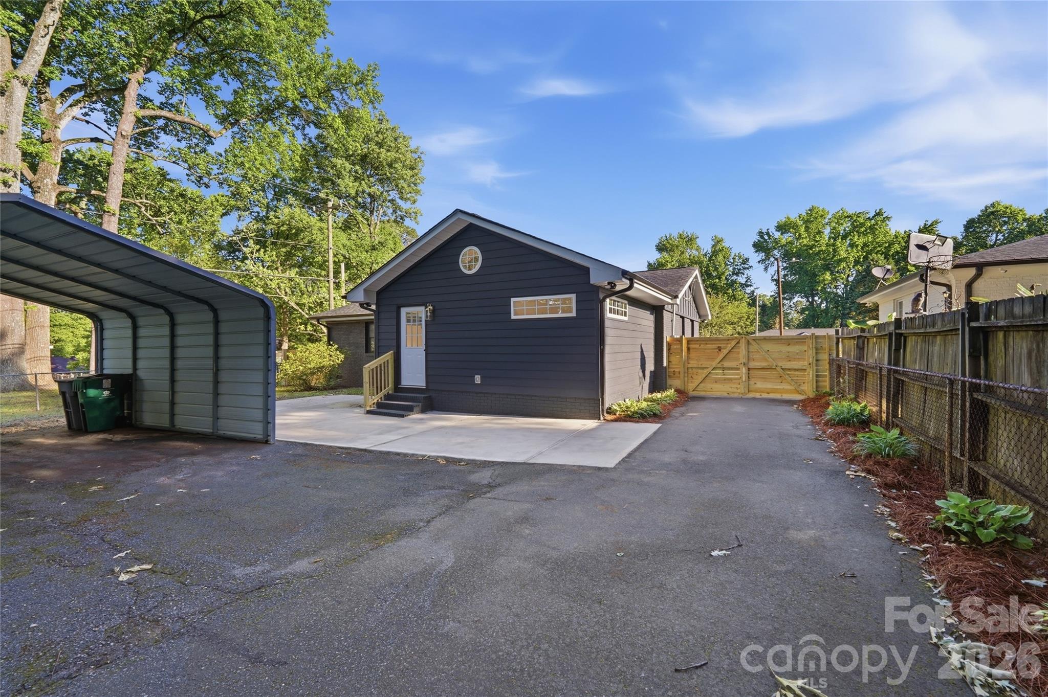 Photo 37 of 4314 Ivanhoe Place, Charlotte, NC