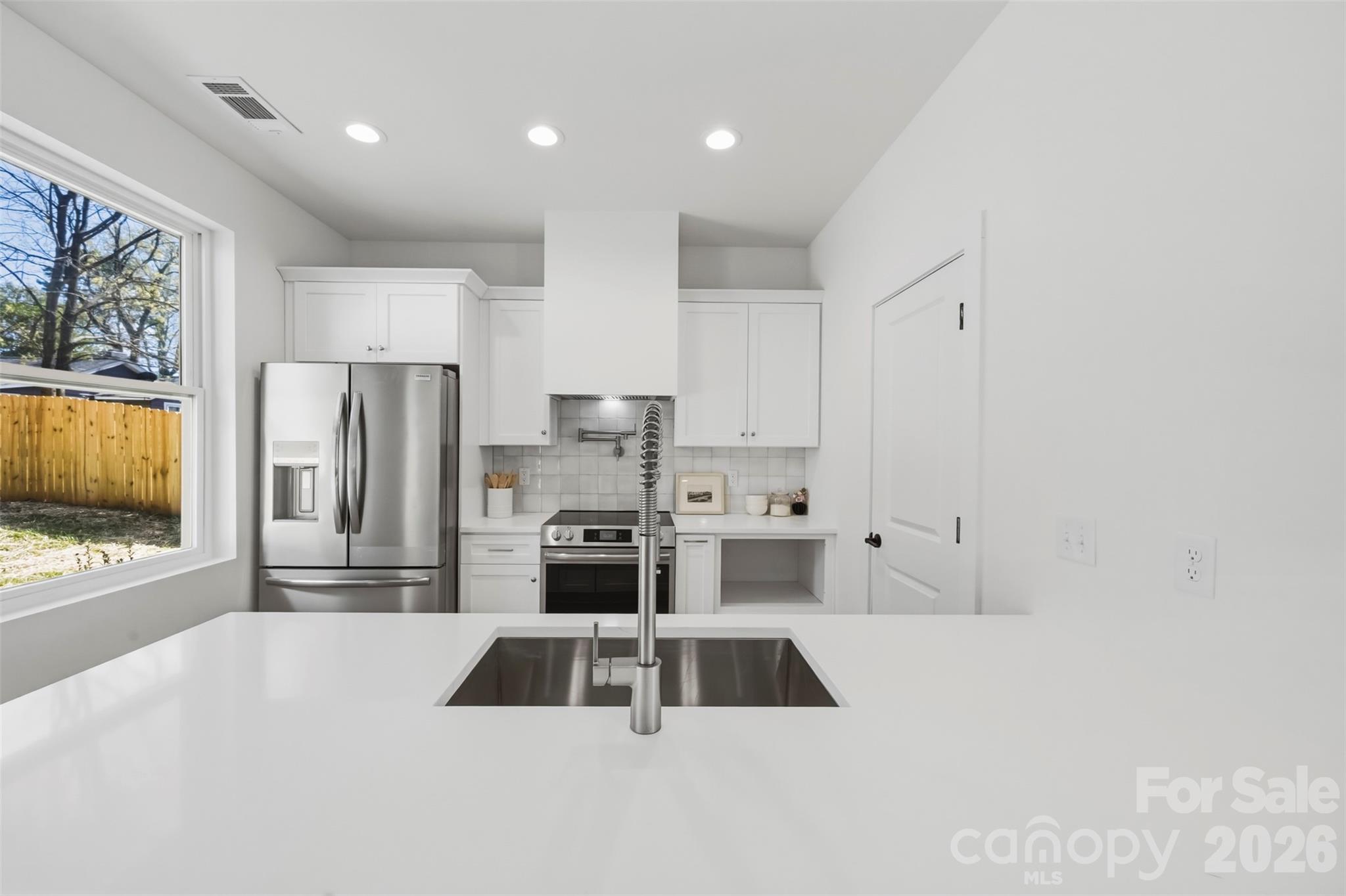 1037 Garringer Place, Charlotte, NC - photo 11 of 30