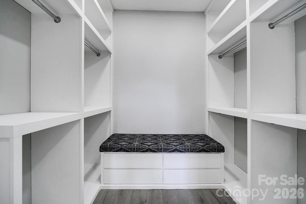 Photo 16 of 2401 Euclid Avenue301, Charlotte, NC