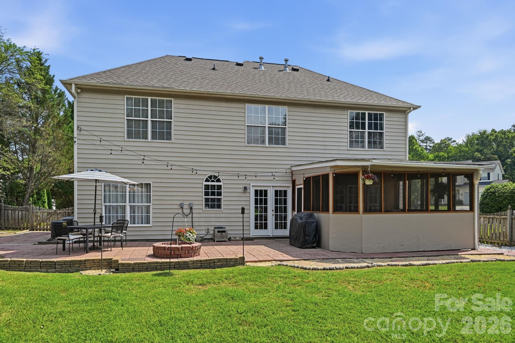 Photo 14 of 8918 Magennis Grove Court, Charlotte, NC