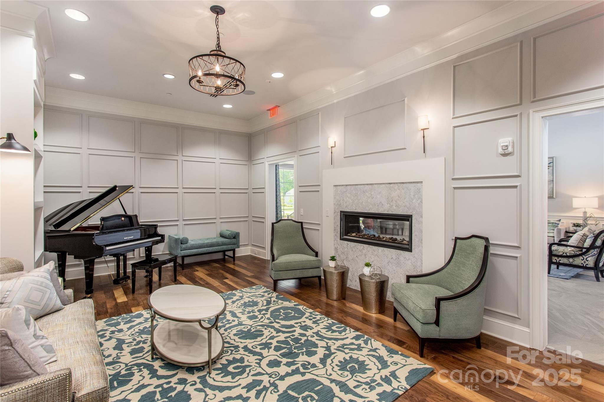 Photo 30 of 4225 Honey Locust Drive, Charlotte, NC