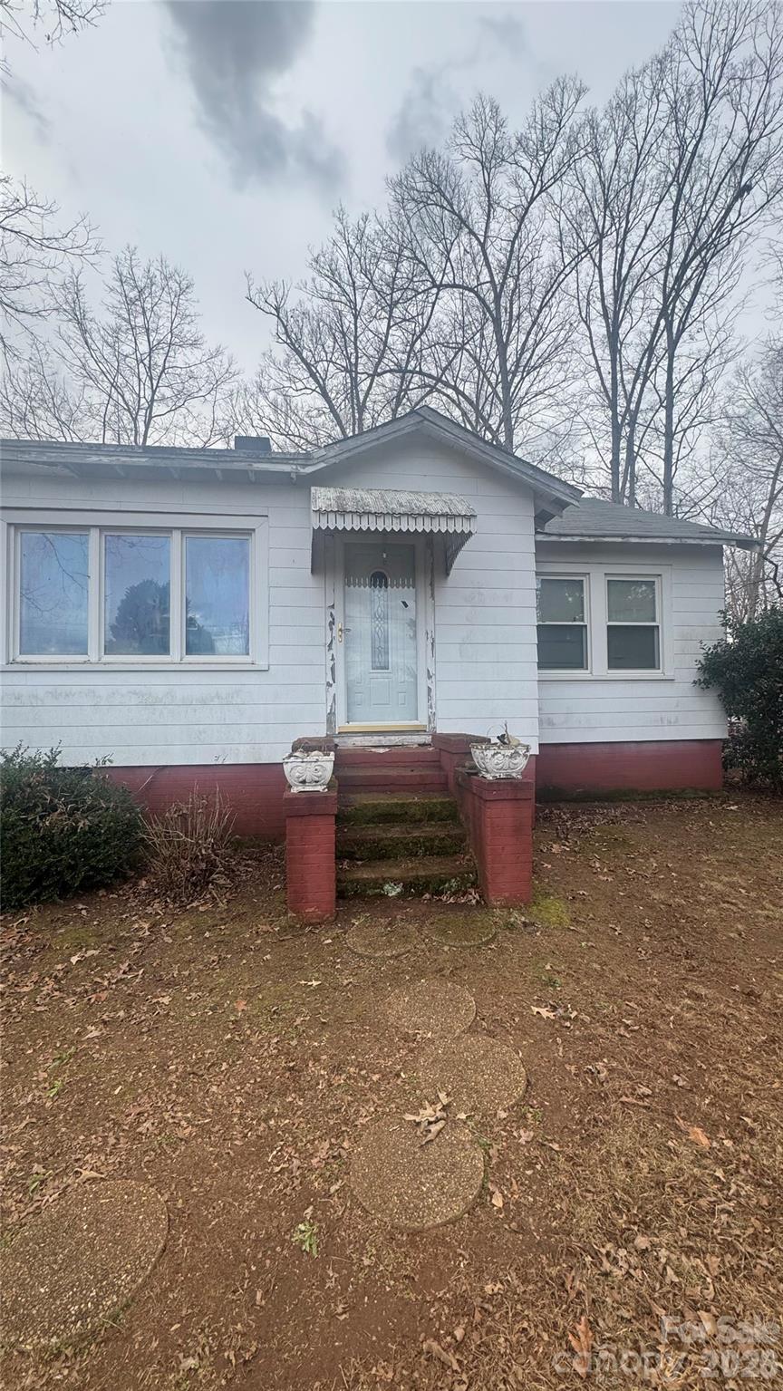 Photo 2 of 840 Skinner Road, Shelby, NC