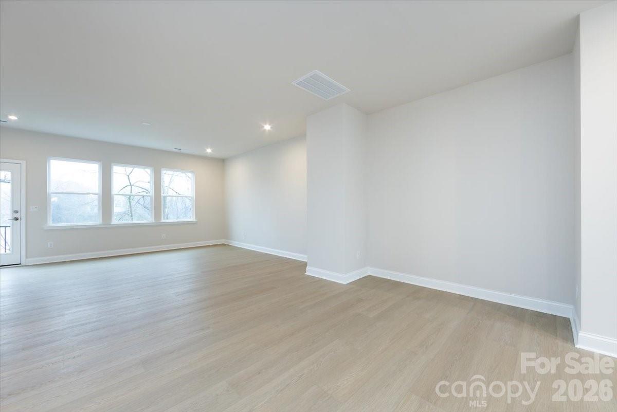 Photo 15 of 8030 Cedarsmith Court, Charlotte, NC