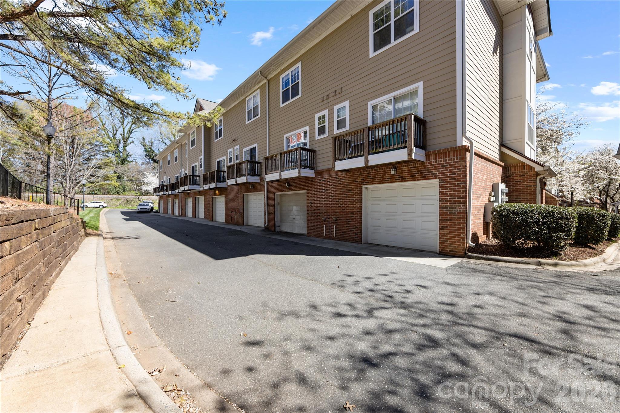 Photo 32 of 1127 Ilana Court, Charlotte, NC