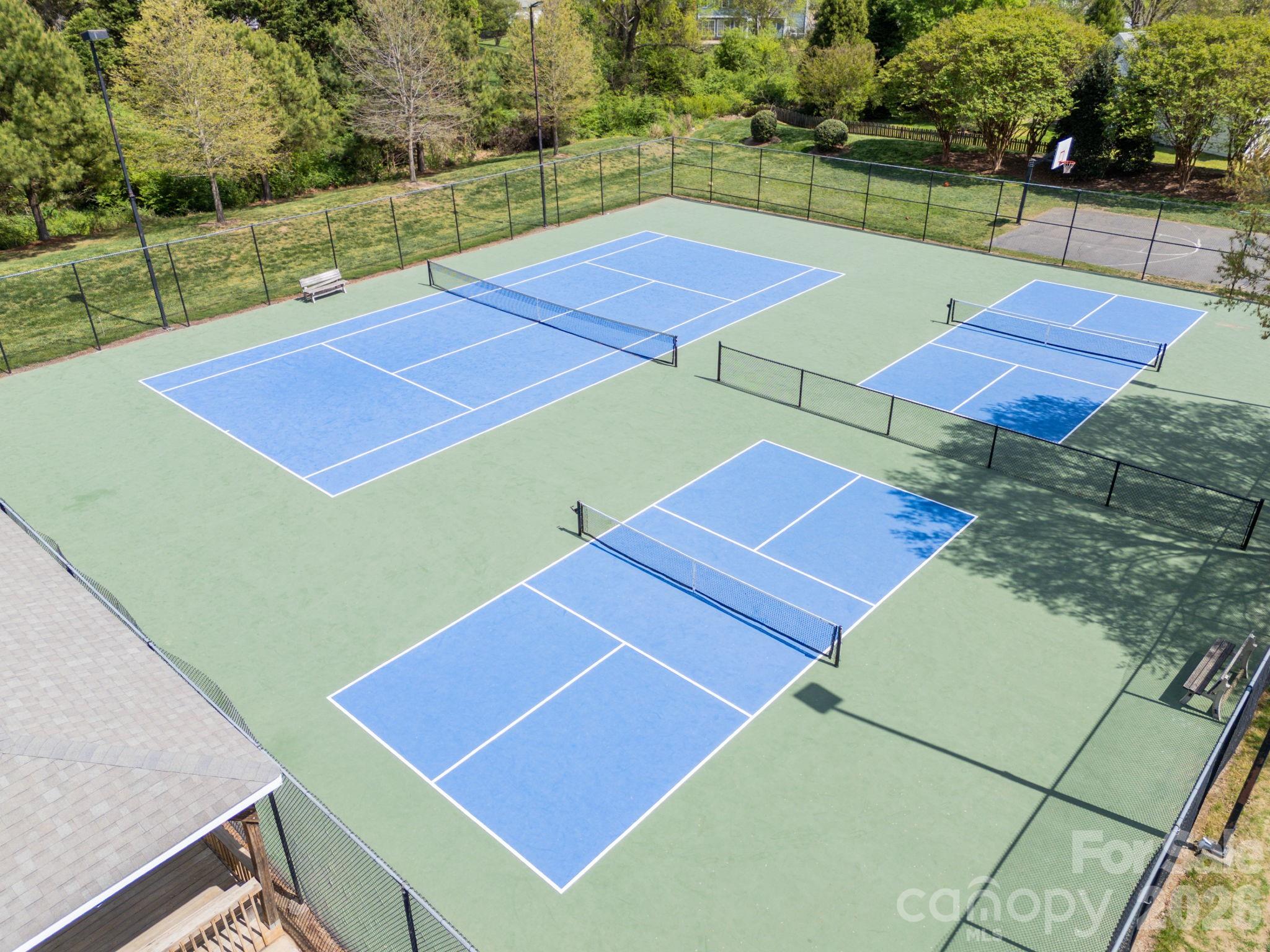 Photo 42 of 8501 Tonawanda Drive, Charlotte, NC