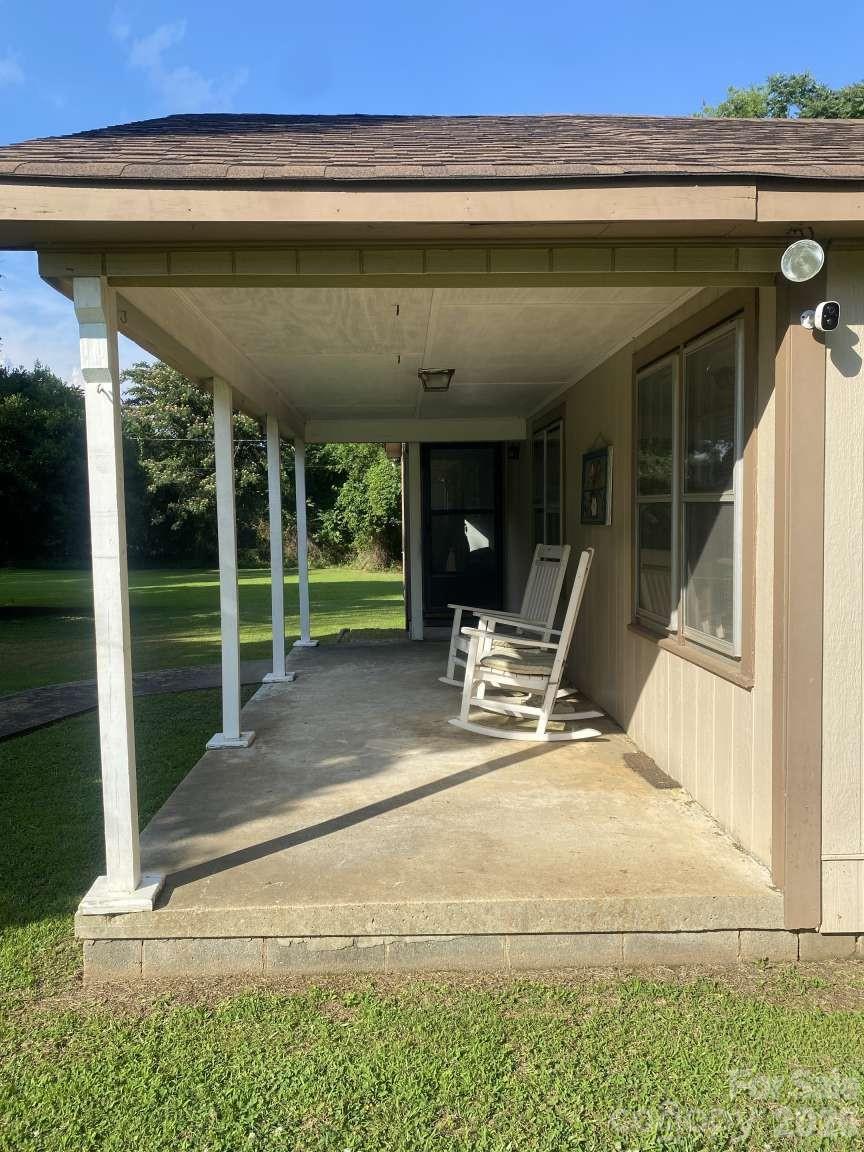 Photo 6 of 2865 Greenwood Road, Rock Hill, SC