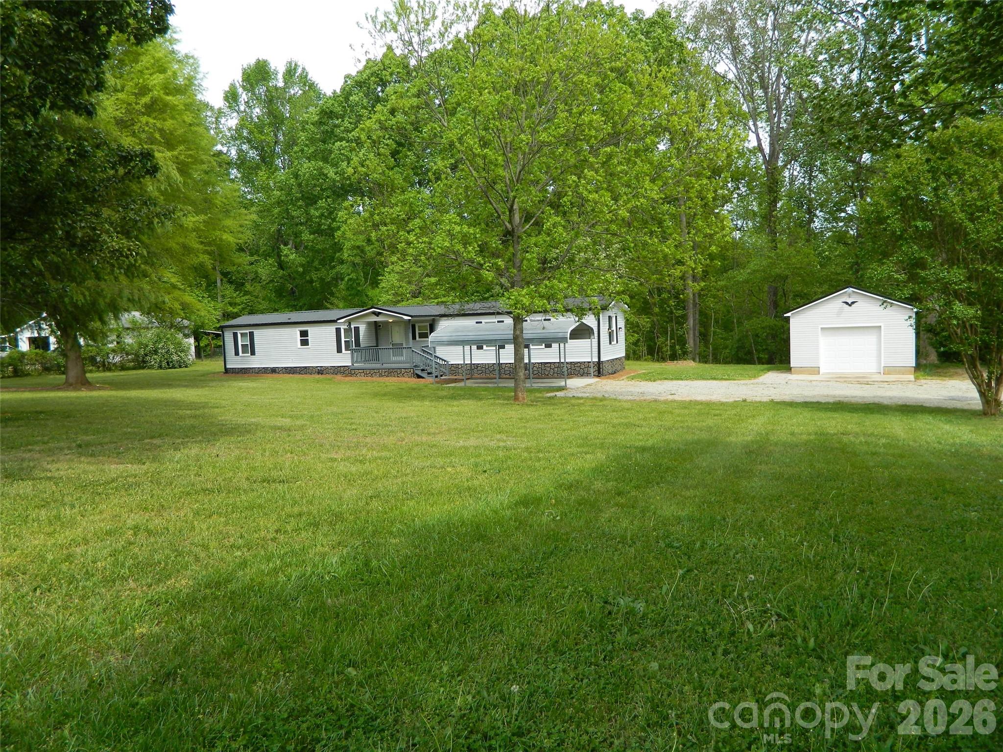 Photo 2 of 337 Knox Farm Road4, Statesville, NC