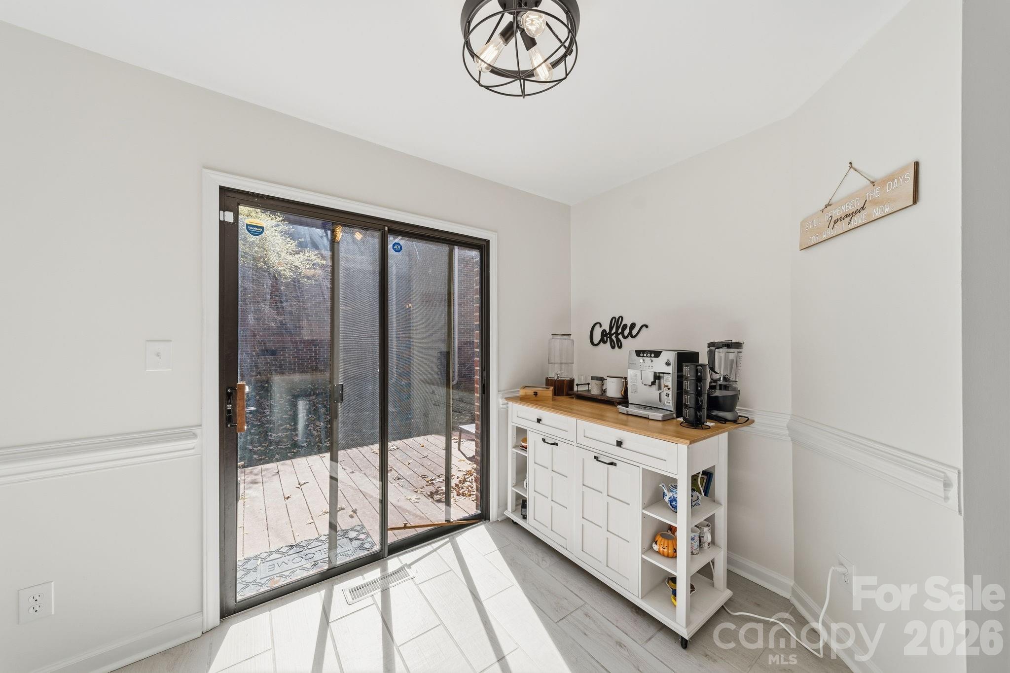 Photo 9 of 5204 Tedorill Lane, Charlotte, NC