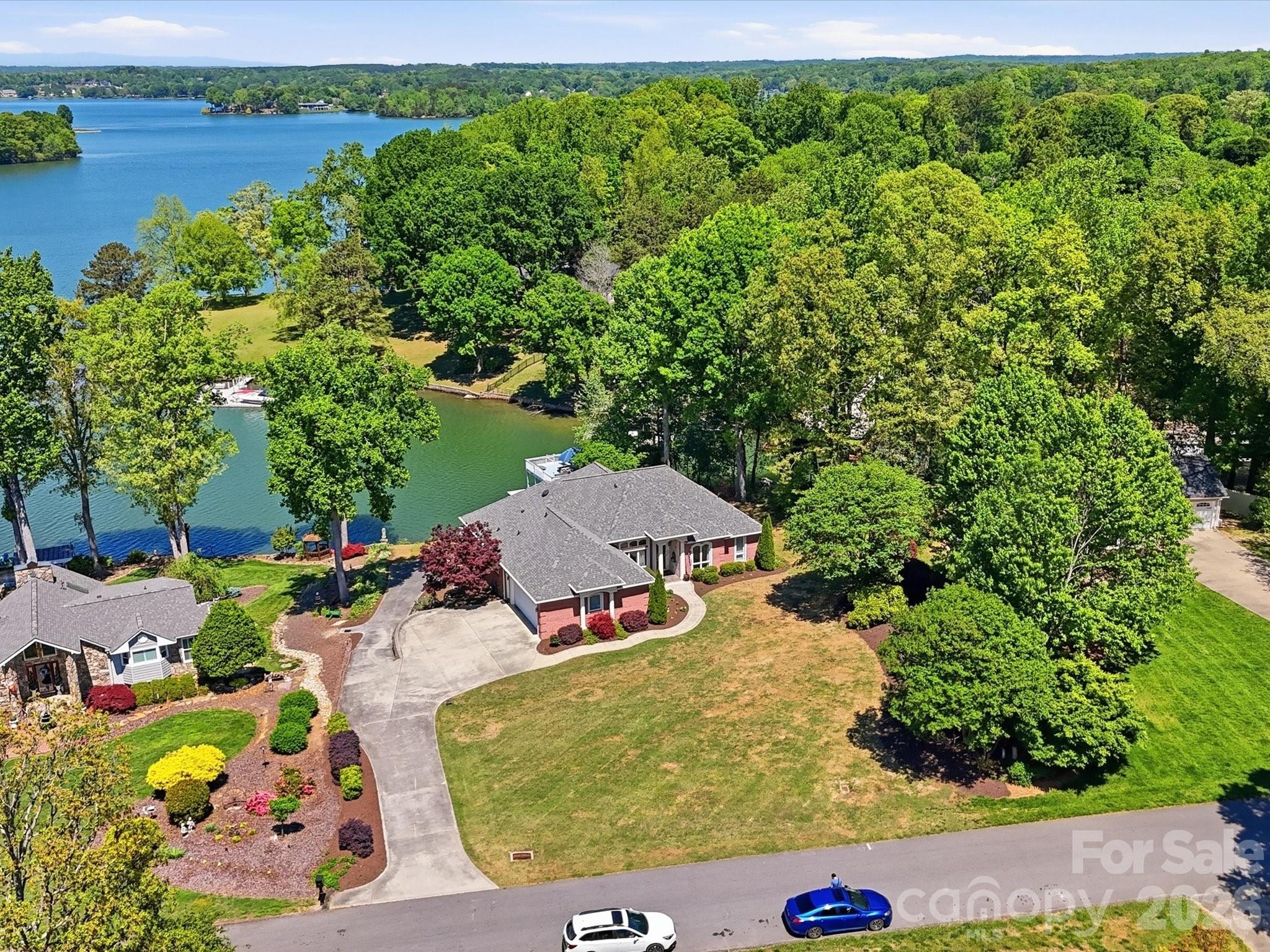 Photo 2 of 154 Quail Hollow Drive, Kings Mountain, NC