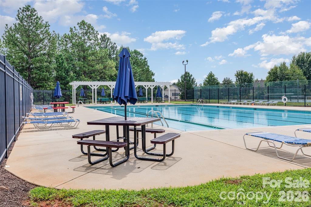 9806 Back Acre Drive, Charlotte, NC - photo 30 of 33