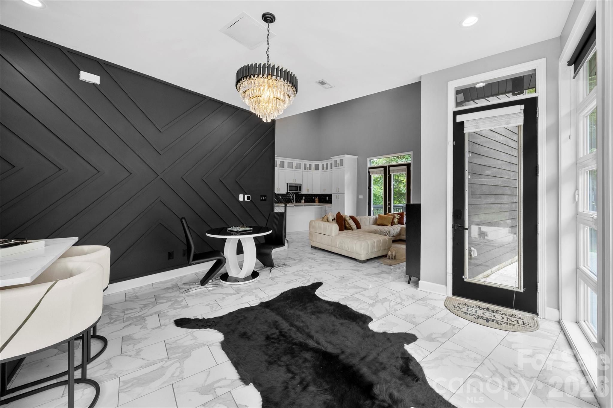 Photo 7 of 7117 W Sugar Creek Road, Charlotte, NC