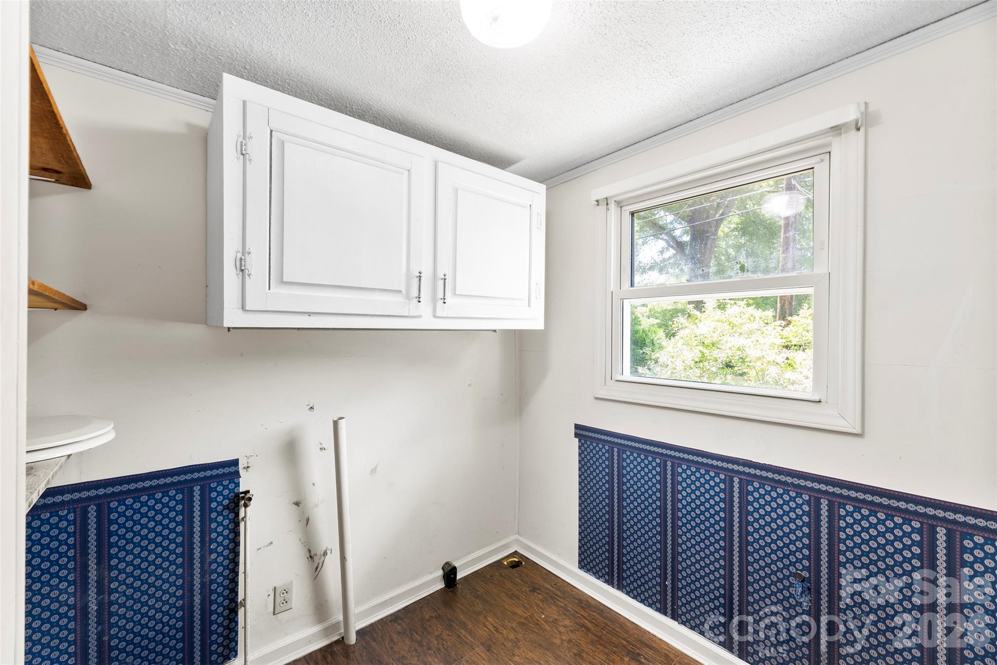 602 E Lee Avenue, Bessemer City, NC - photo 15 of 28