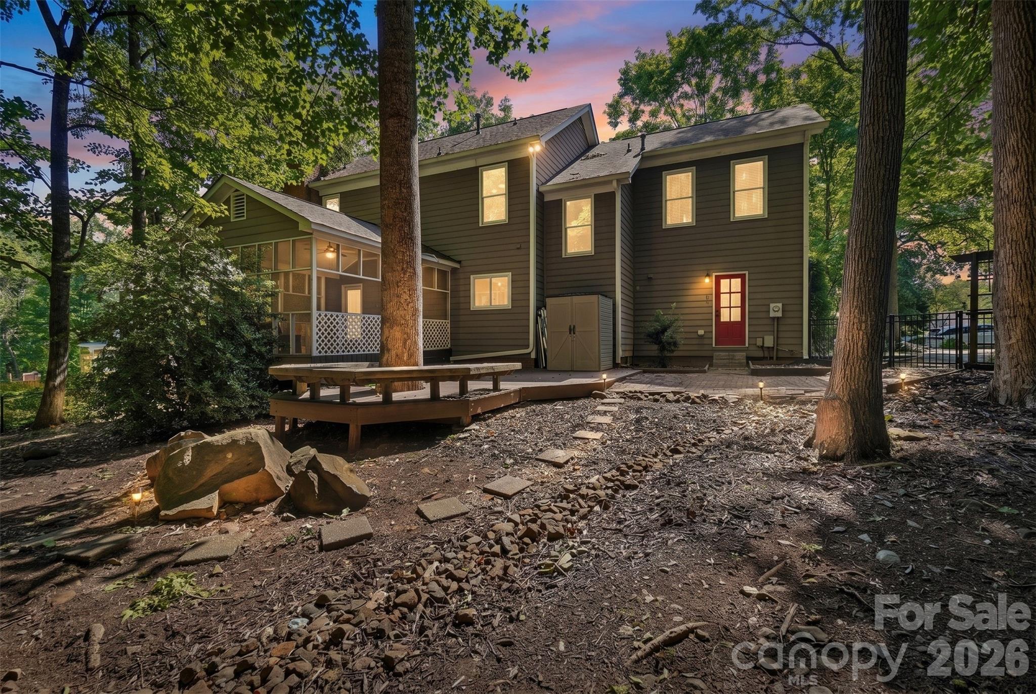 Photo 2 of 1112 Long Paw Lane, Charlotte, NC