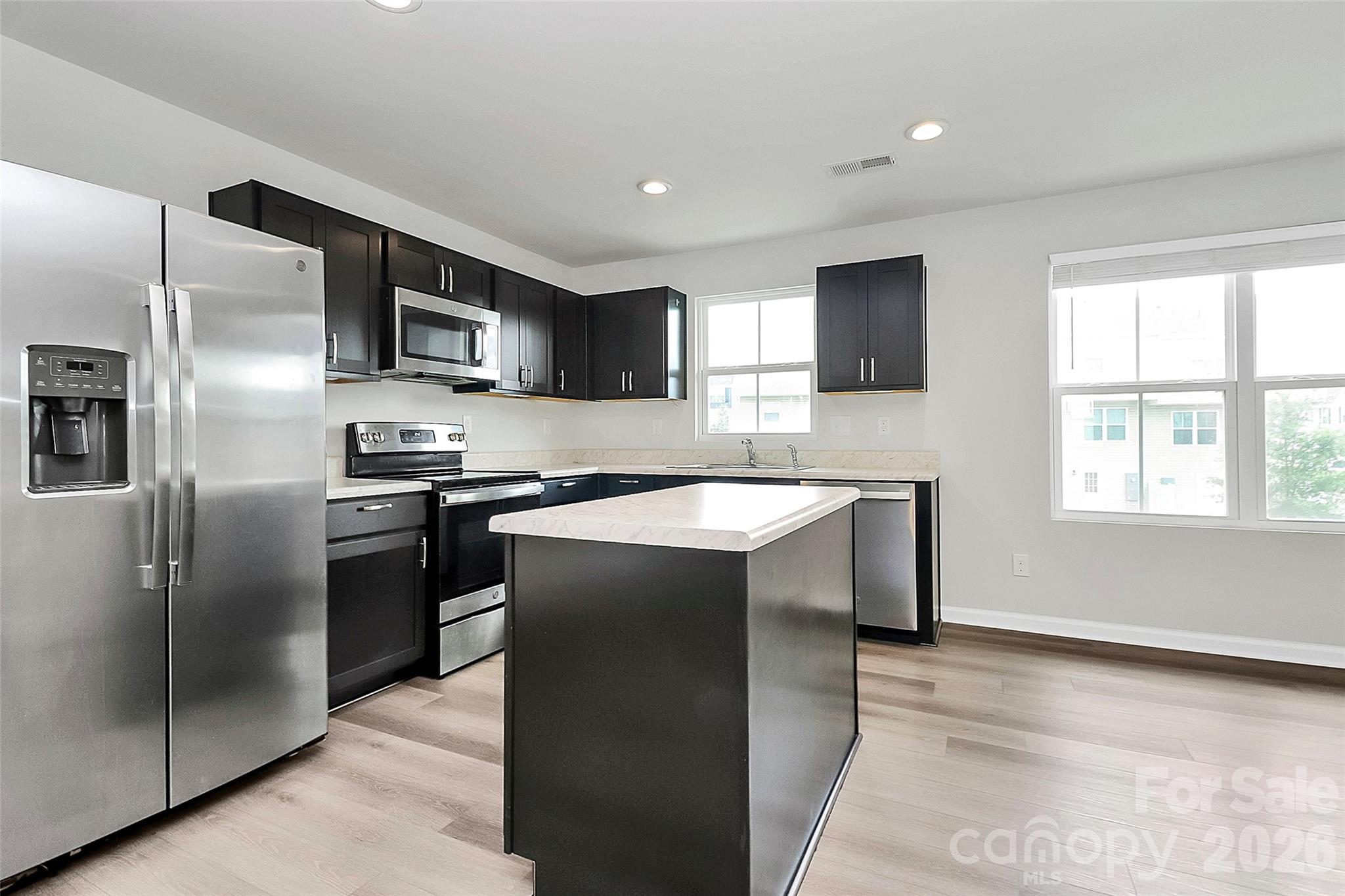 Photo 11 of 6320 Cutwater Circle, Charlotte, NC