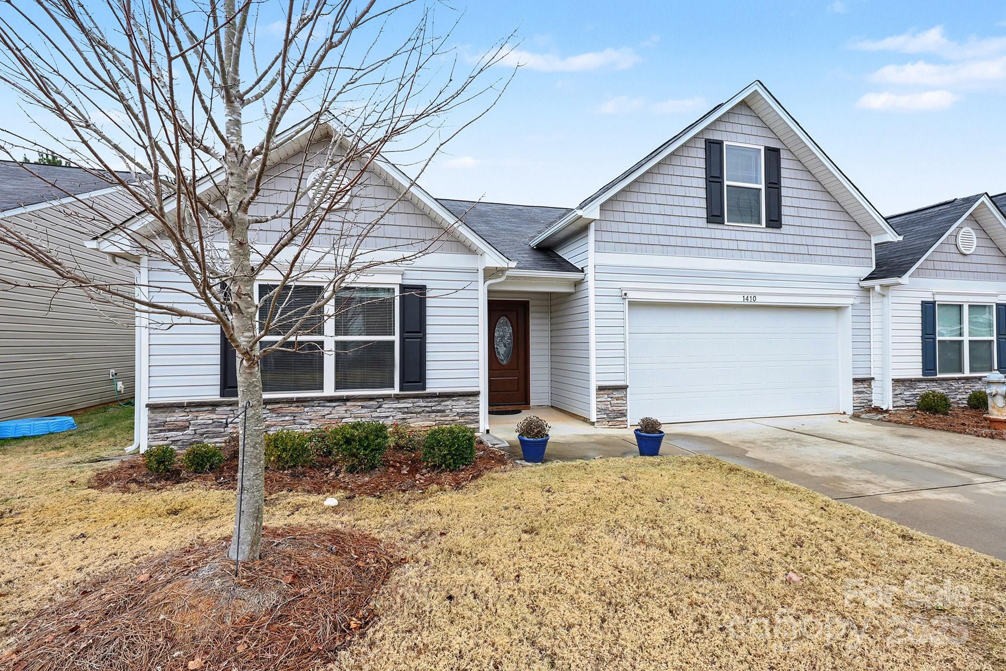 Photo 3 of 1410 Amberlight Circle, Salisbury, NC