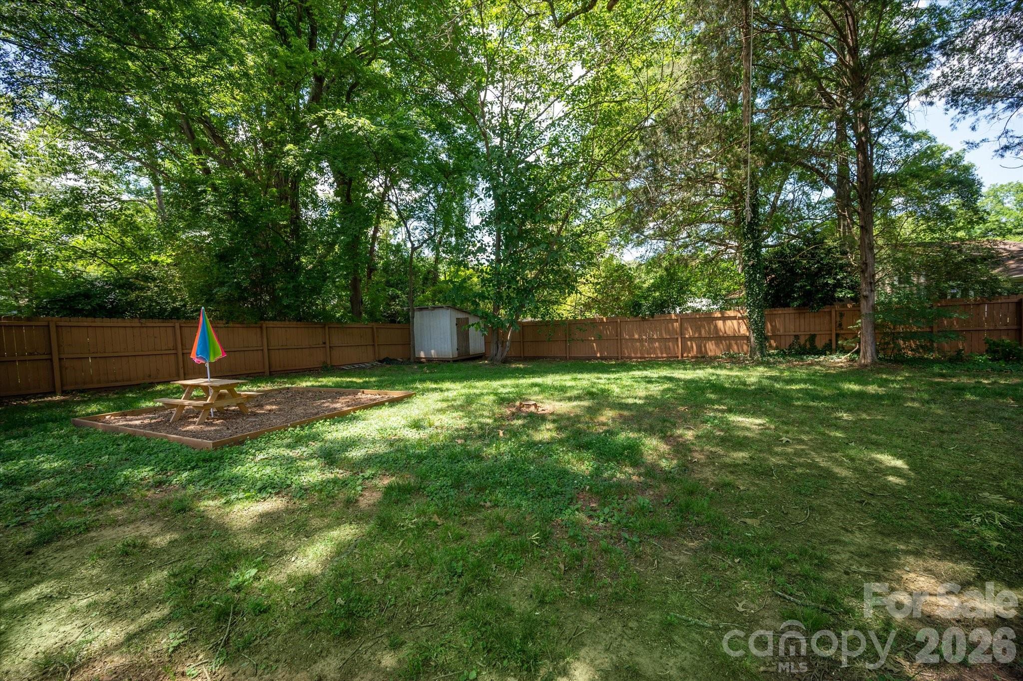 6912 Woodstock Drive, Charlotte, NC - photo 28 of 31