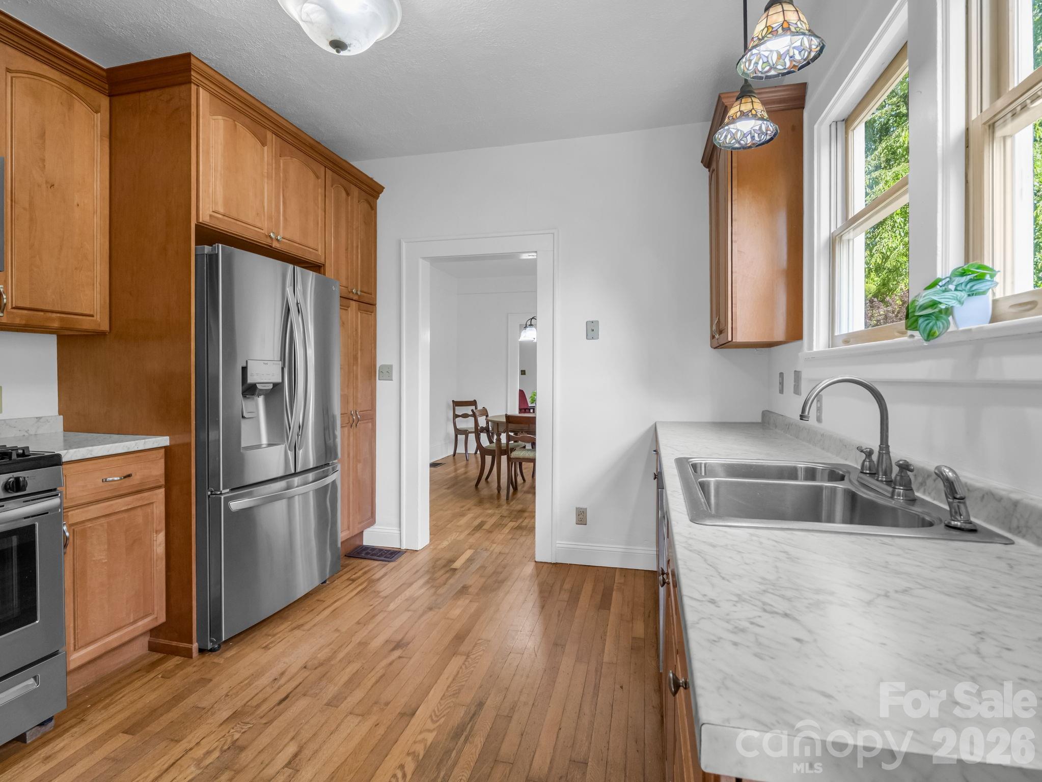1534 Kensington Road, Hendersonville, NC - photo 16 of 44