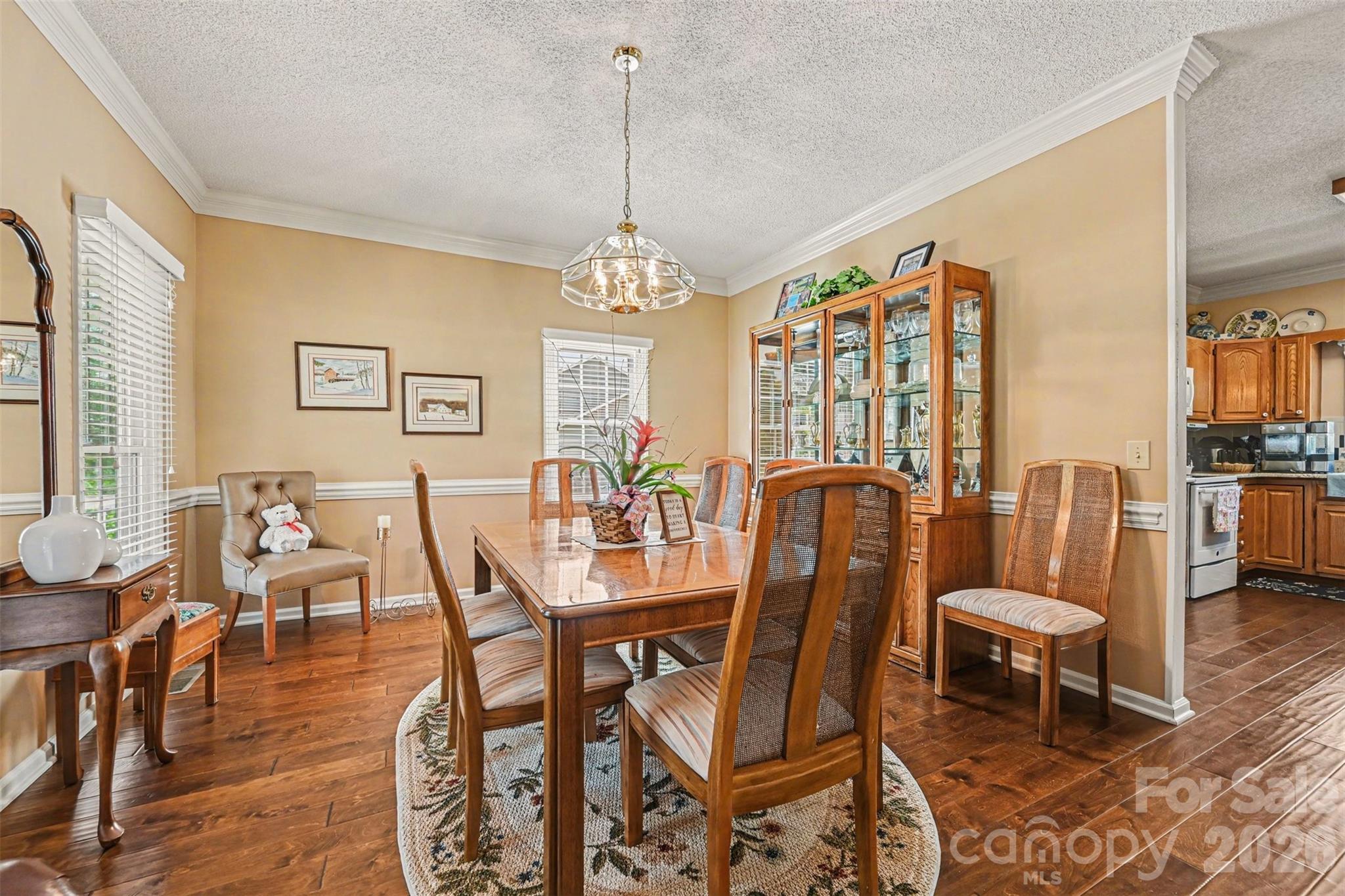 4051 Pinecrest Drive NE, Hickory, NC - photo 11 of 42