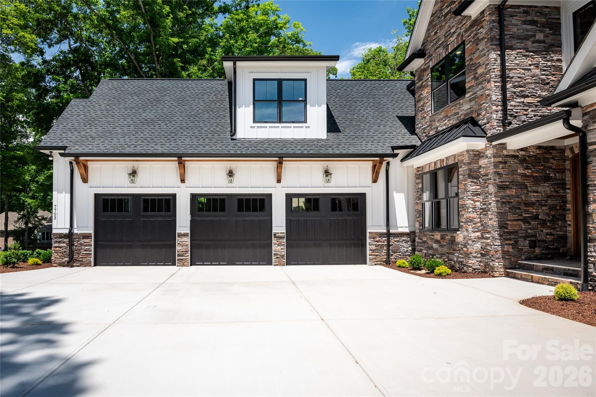 7583 Cottonwood Drive, Denver, NC - photo 5 of 46