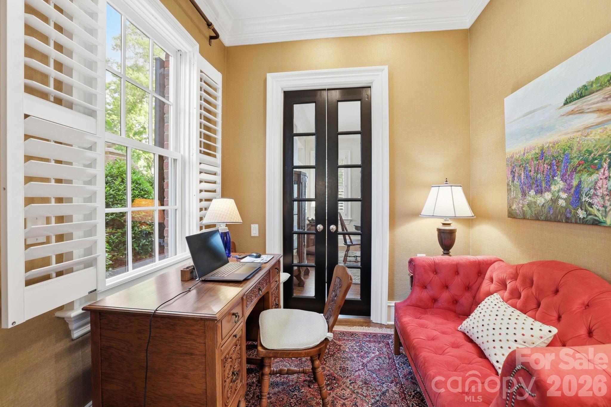 Photo 10 of 2044 Queens Road W, Charlotte, NC