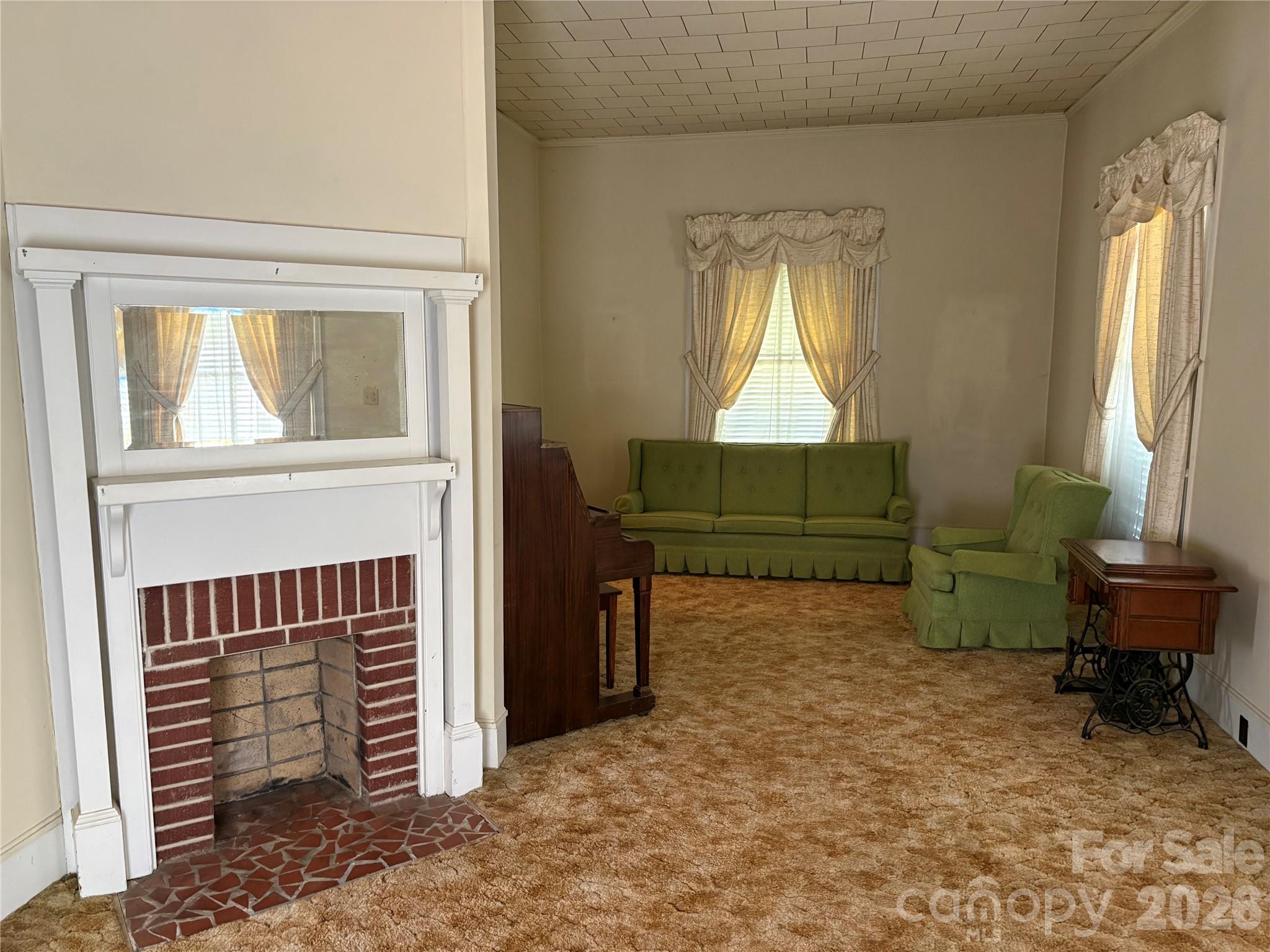 Photo 4 of 114 Hampton Street, Chester, SC