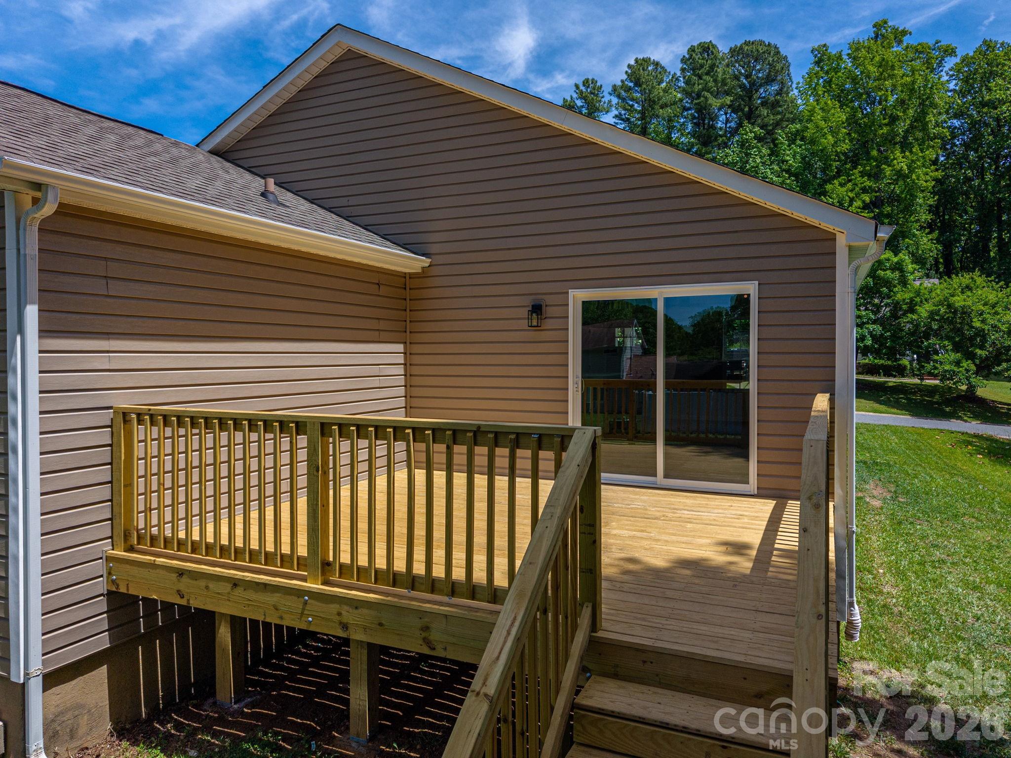 Photo 9 of 3119 Mintleaf Drive, Charlotte, NC