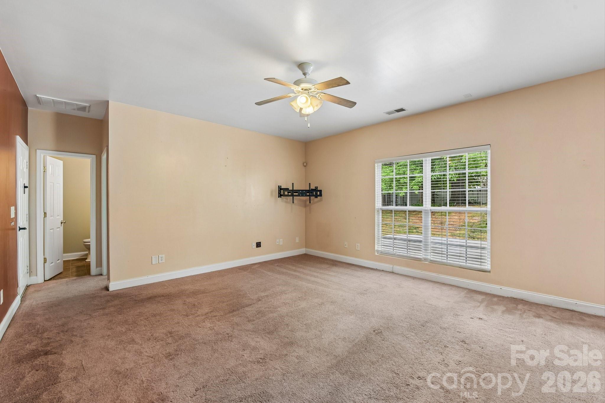 Photo 5 of 8718 Buttonwood Court, Charlotte, NC