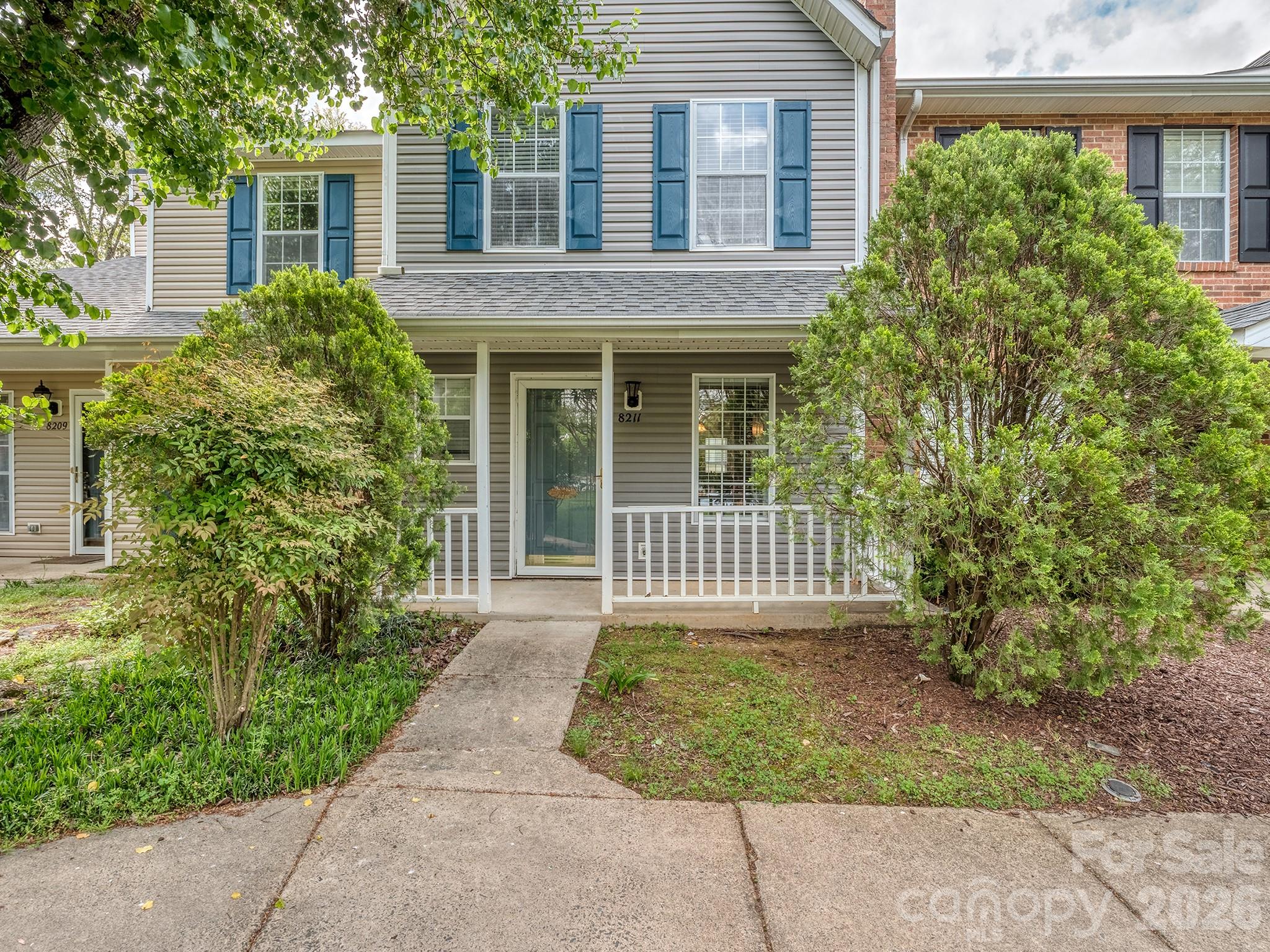 Photo 2 of 8211 Golf Ridge Drive, Charlotte, NC