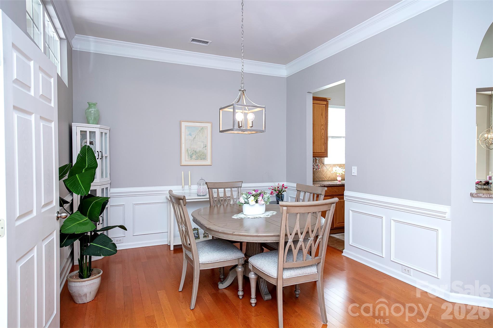 Photo 10 of 6103 Breckfield Court, Charlotte, NC