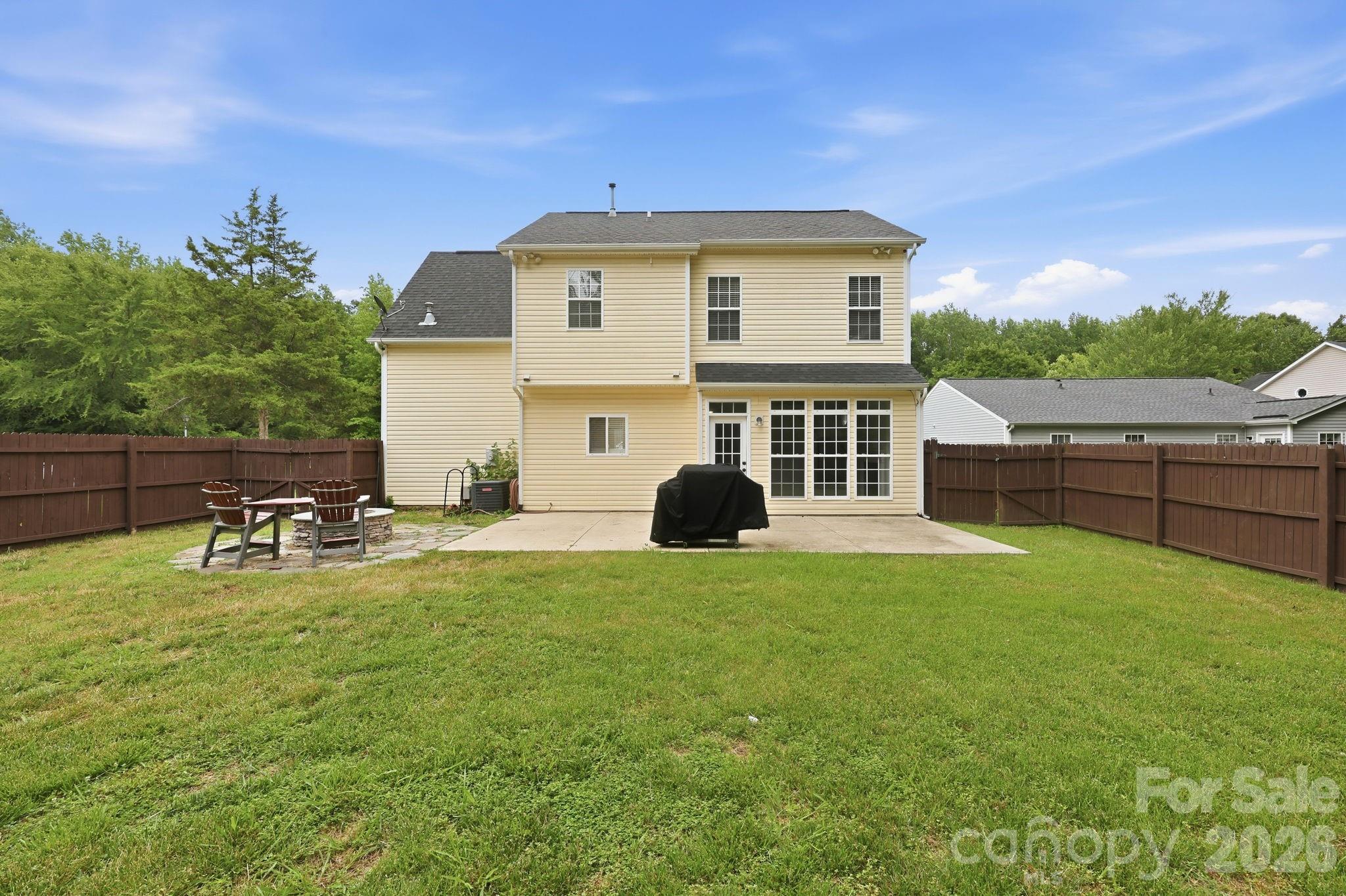 Home for sale at 5423 Starflower Drive, Charlotte, NC — photo 32 of 46