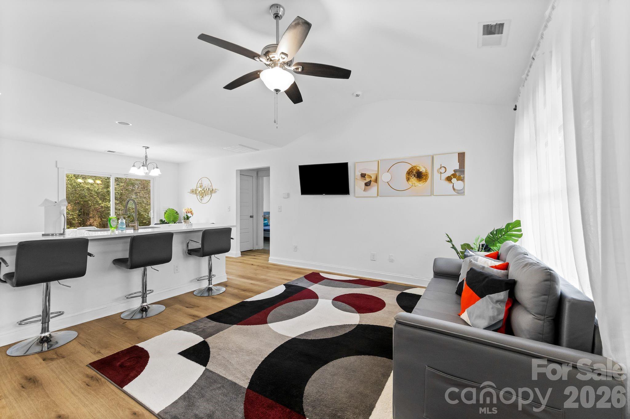 Photo 7 of 4117 Colebrook Road, Charlotte, NC
