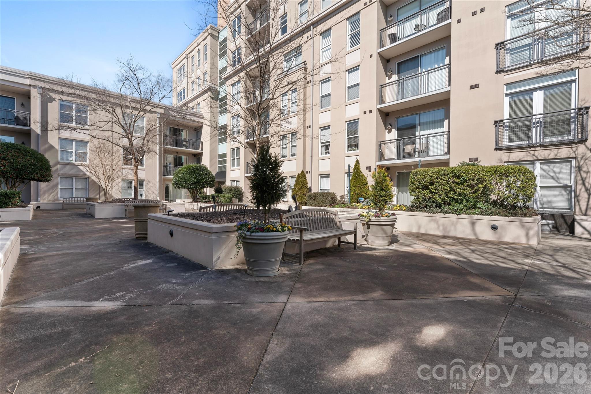 Photo 33 of 1315 East Boulevard714, Charlotte, NC