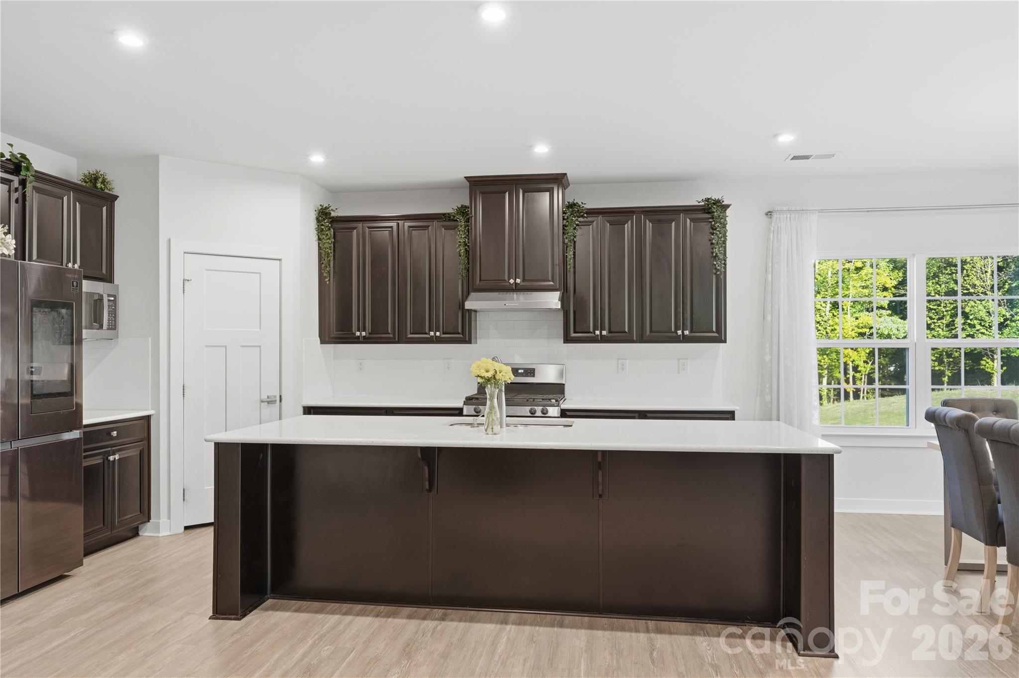 Photo 11 of 10158 Paper Birch Drive, Charlotte, NC