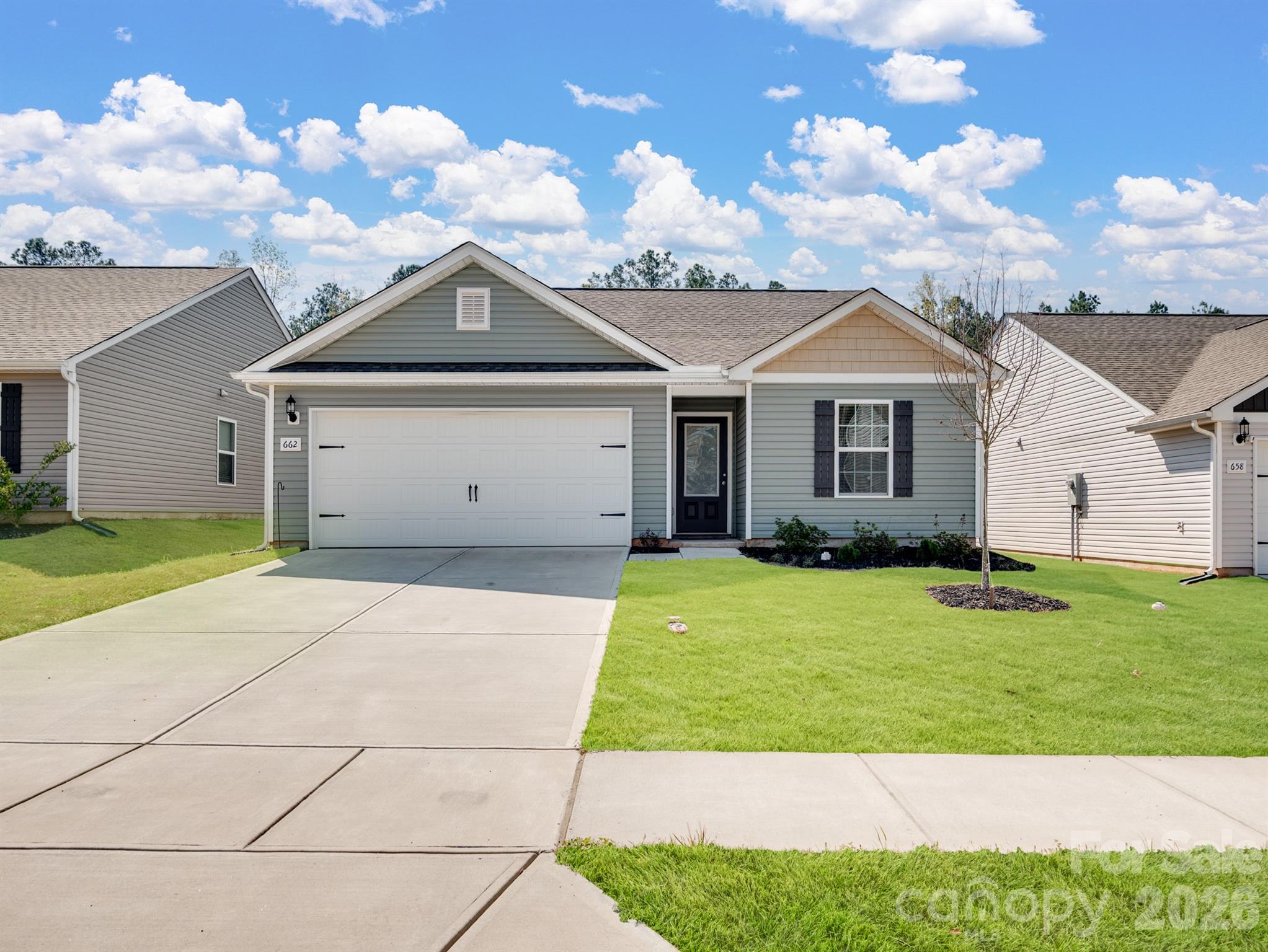 Exterior of 662 E Lamorak Place E, Richburg, SC
