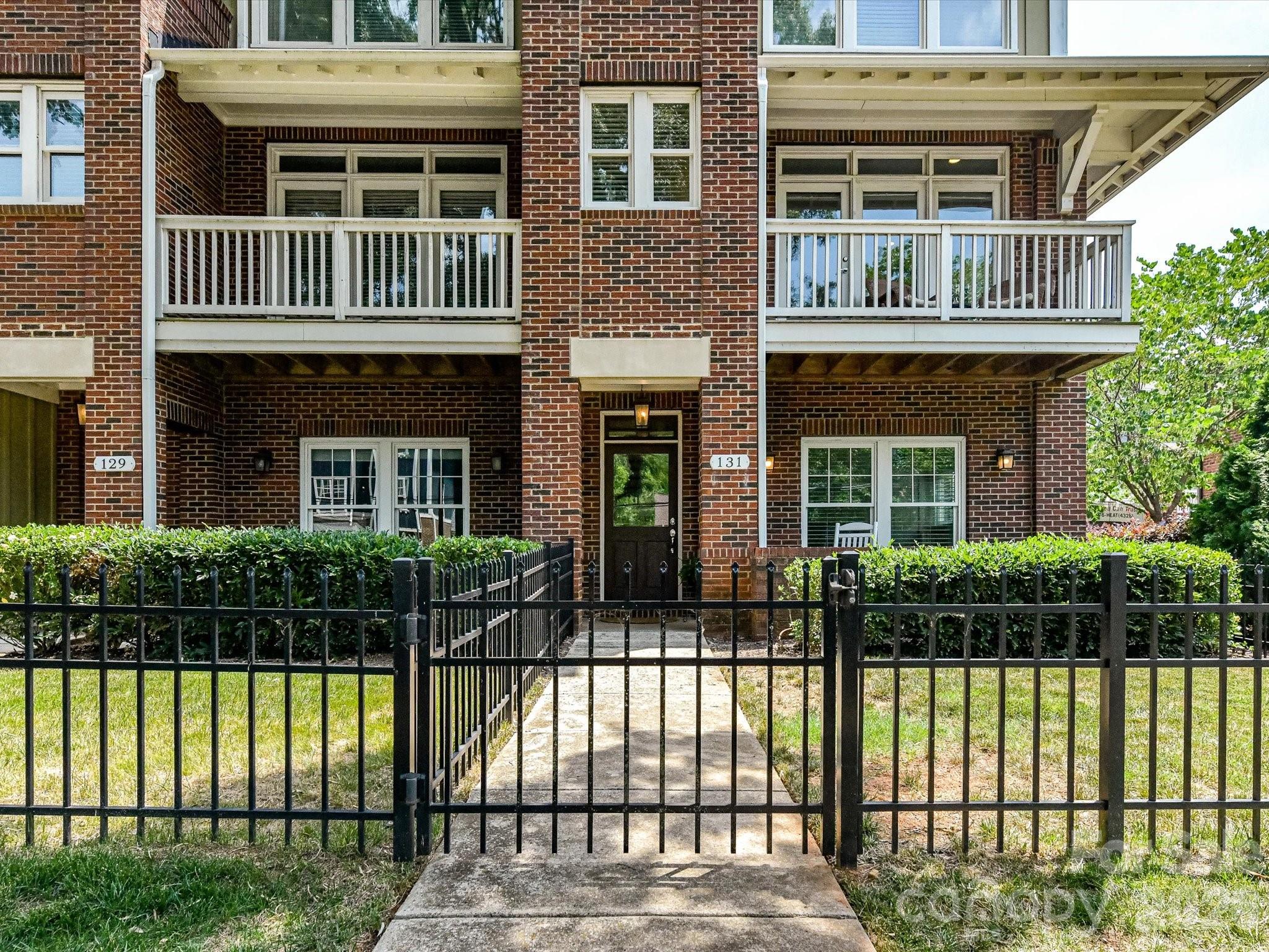 Photo 3 of 131 Grandin Road, Charlotte, NC