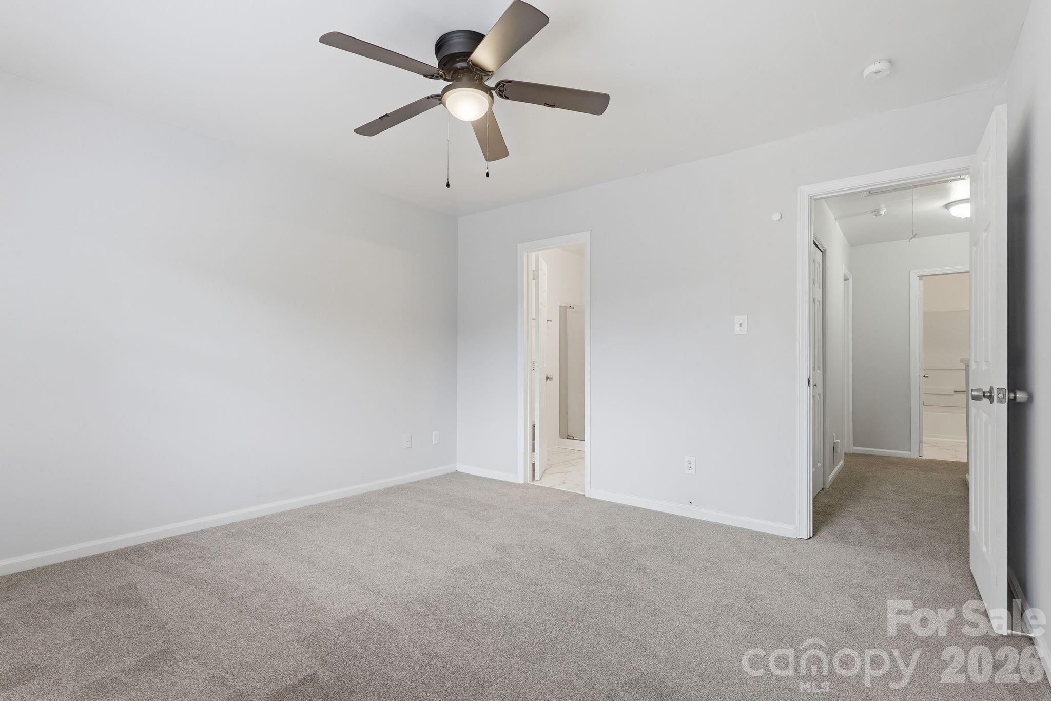 Photo 14 of 5918 Crape Myrtle Lane, Charlotte, NC