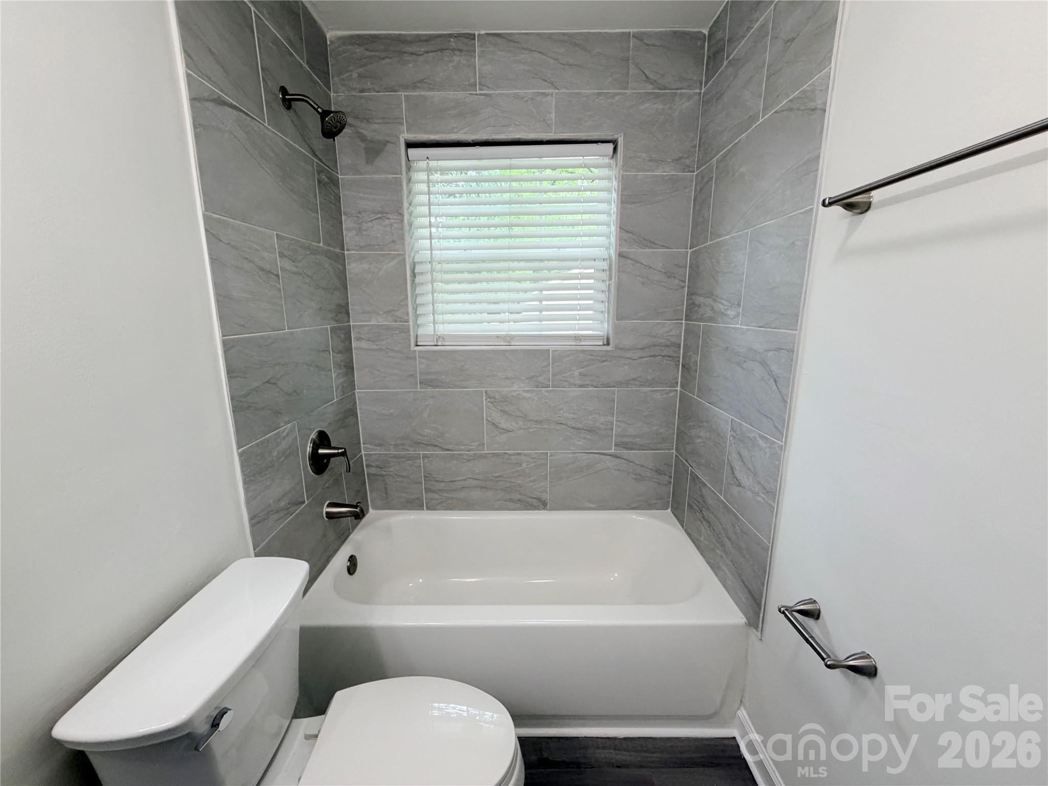 9209 Edgevale Drive, Charlotte, NC - photo 19 of 34