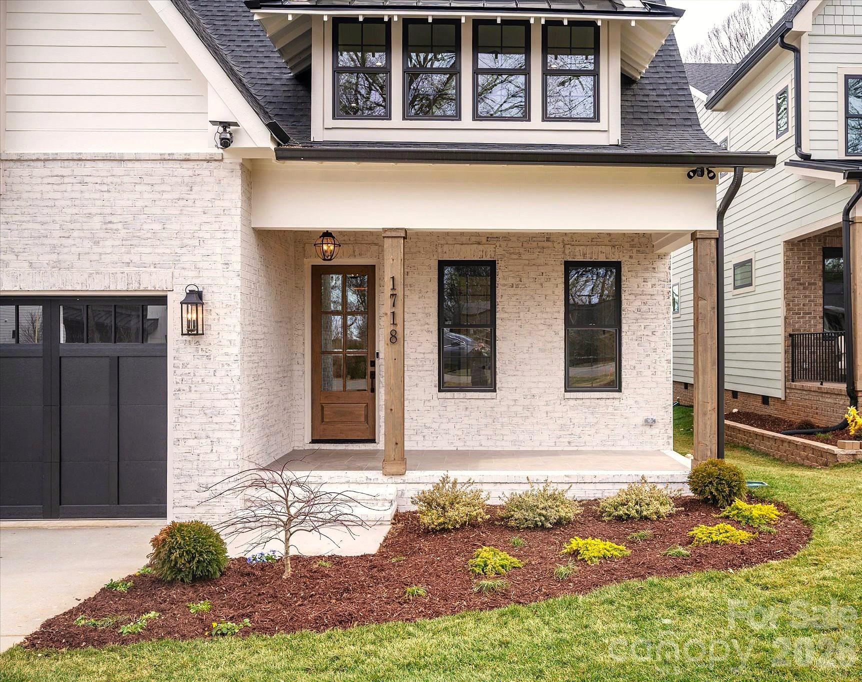 1718 Seifert Circle, Charlotte, NC - photo 3 of 40