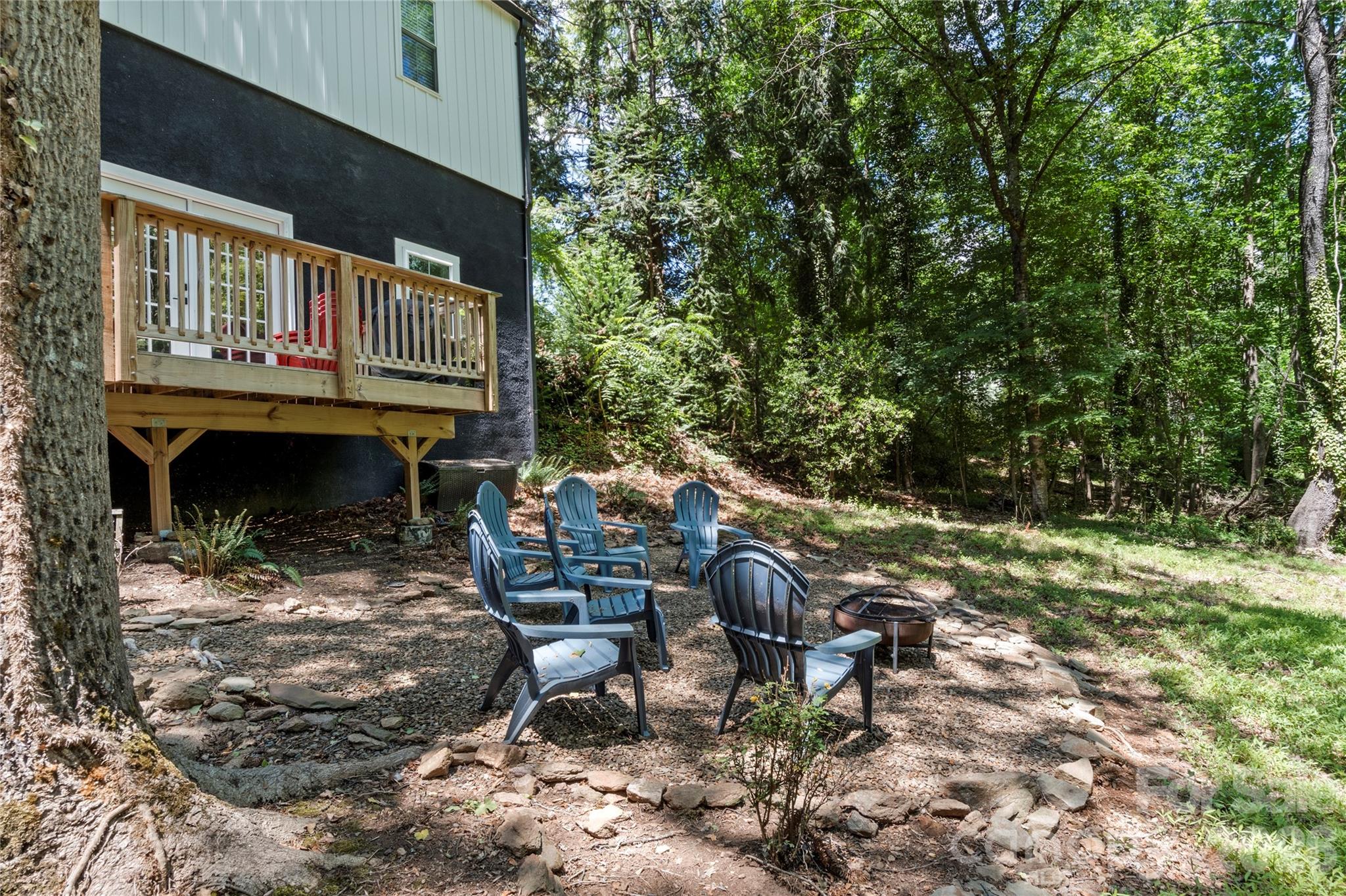 706 Elk Spur Street, Elkin, NC - photo 32 of 34