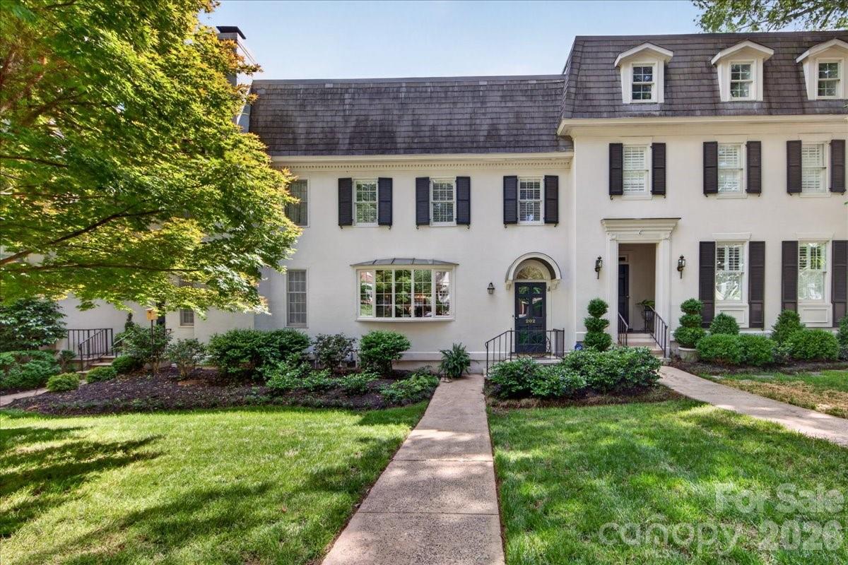 Photo 2 of 202 Perrin Place, Charlotte, NC