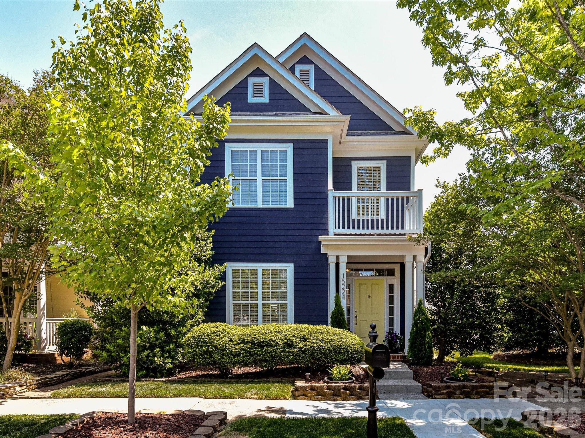 15224 Waterfront Drive, Huntersville, NC