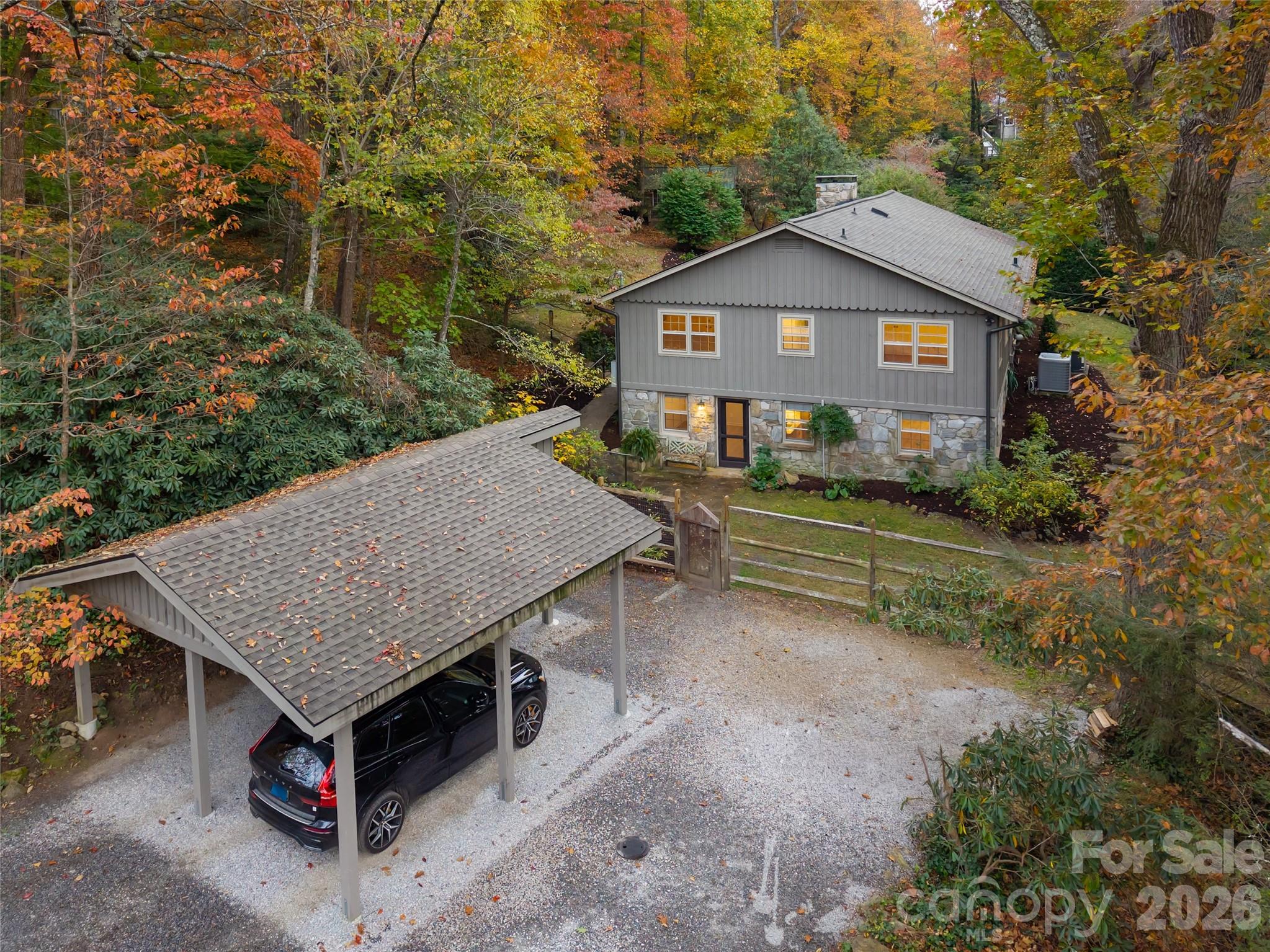 15 Meadow Lane, Fairview, NC