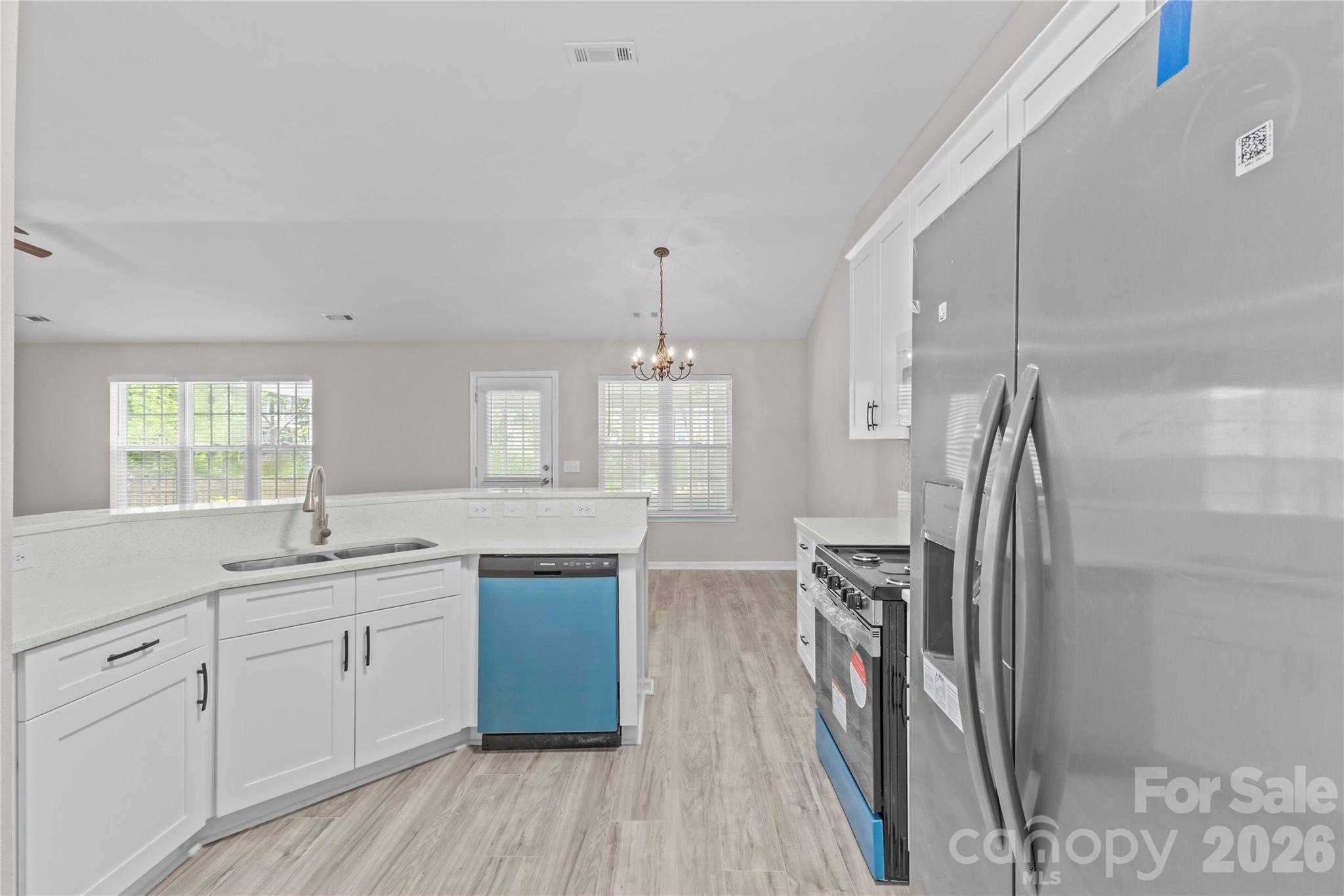 Photo 9 of 17300 Commons Crossing Drive, Charlotte, NC