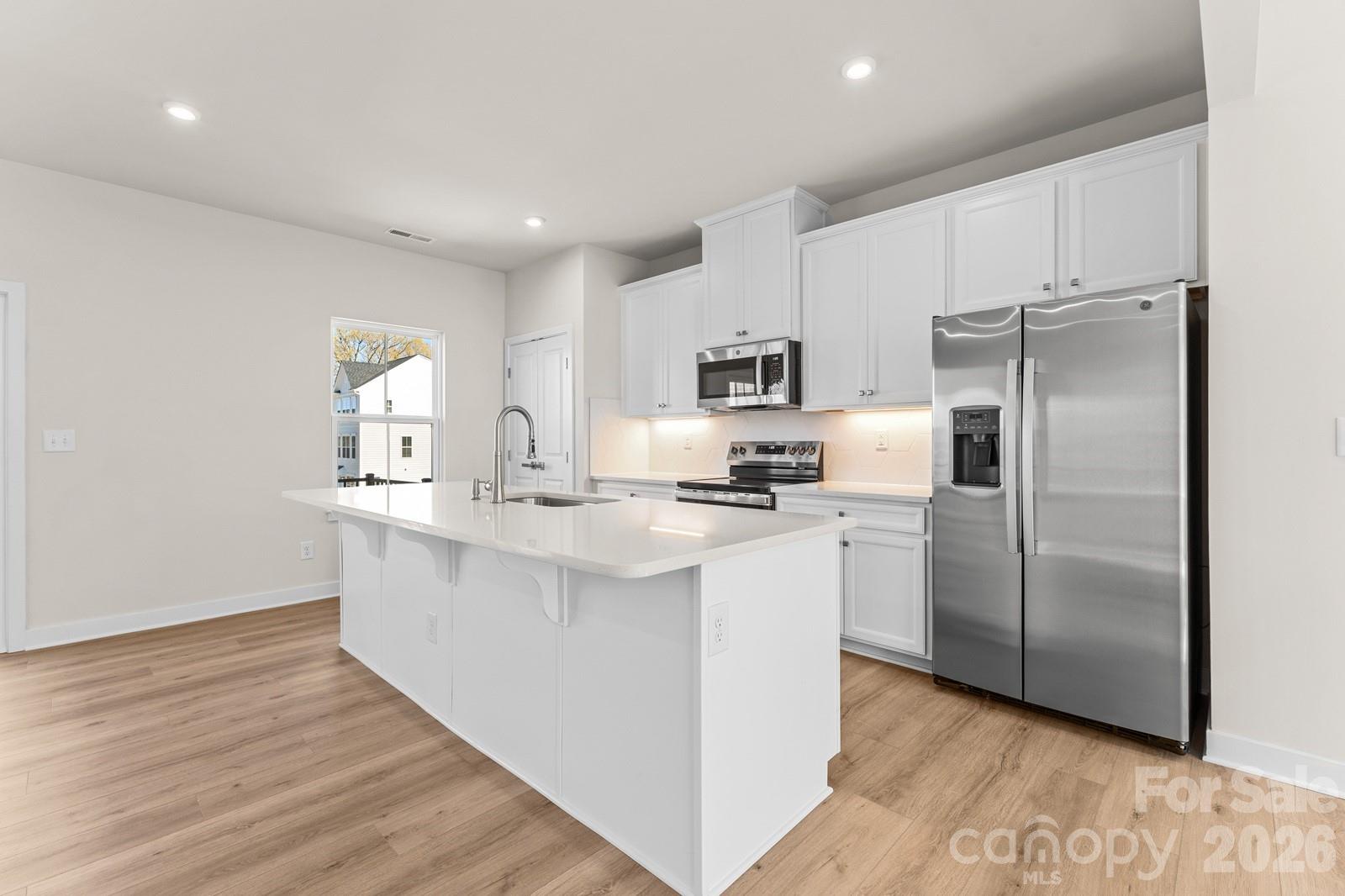 Photo 3 of 6012 Blue Ridge Oak Road, Charlotte, NC