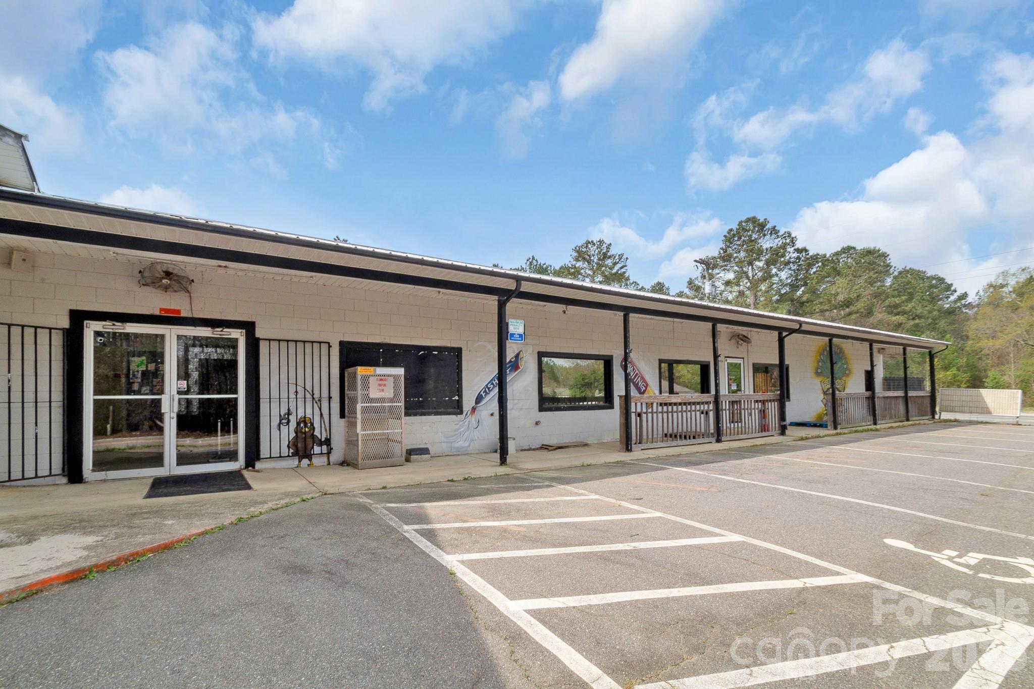 5400 Cedar Creek Road, Heath Springs, SC - photo 1 of 49