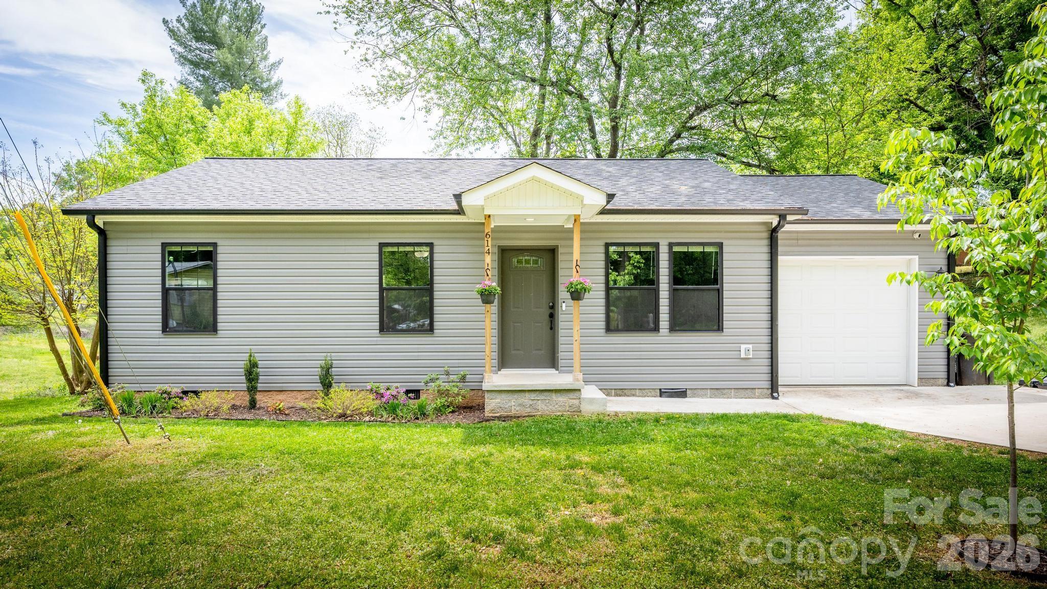 614 E Front Street, Statesville, NC
