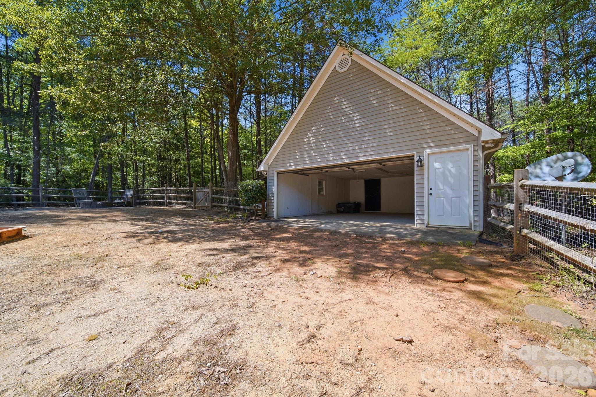 934 Clover Park Drive, Clover, SC - photo 33 of 39