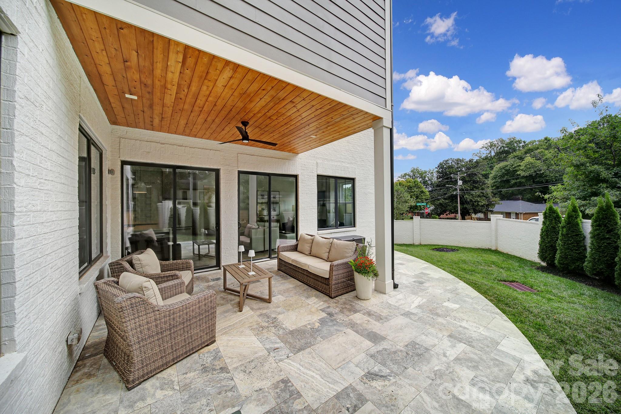 Photo 28 of 911 Laurel Creek Lane, Charlotte, NC