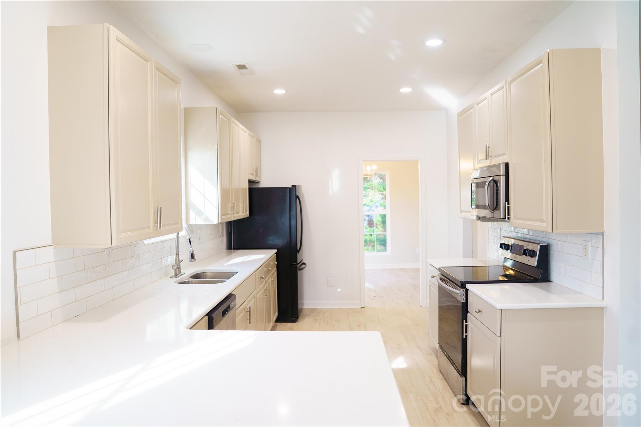 Photo 10 of 12224 Sutters Hill Court5, Charlotte, NC